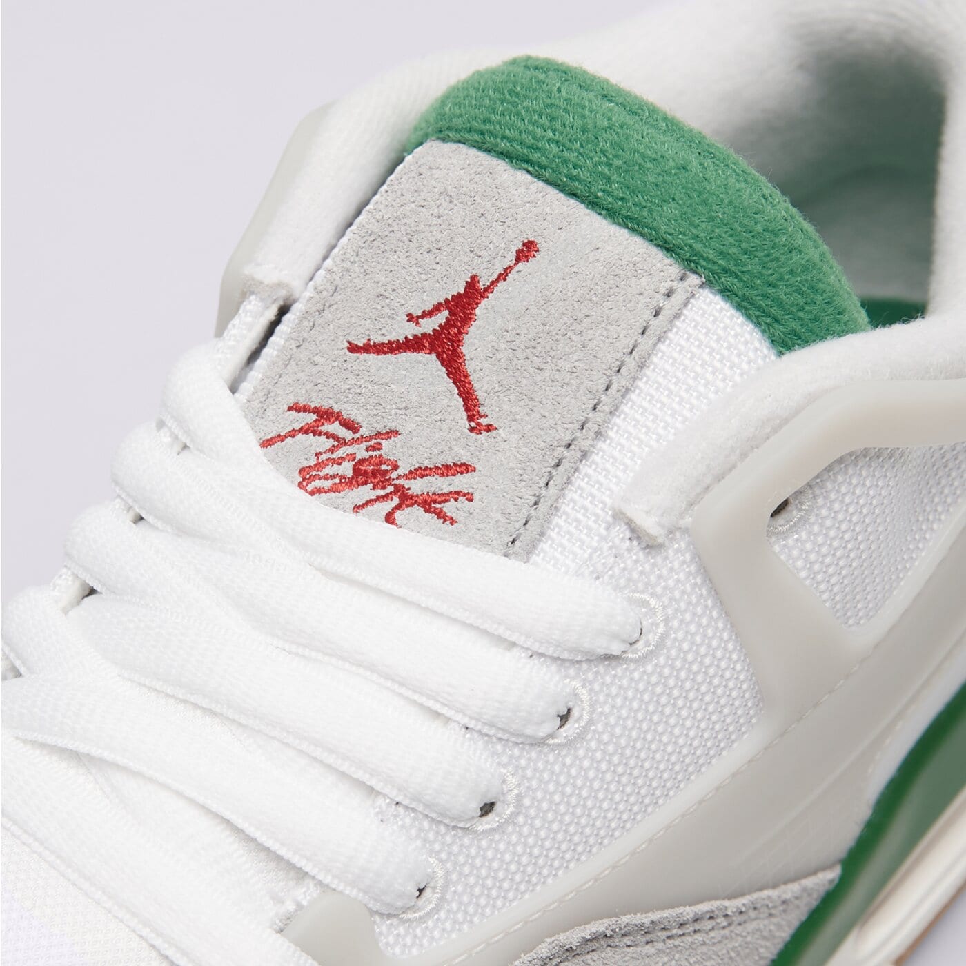 AIR JORDAN 4 RM FQ7939-103 BALTA 84,00 EUR | Kedai | e. parduotuvėje ...