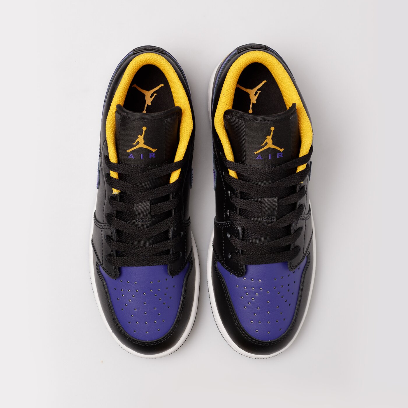 AIR JORDAN 1 LOW BG | 553560-075 | JUODA | 119,99 € | Kedai | Sizeer.lt