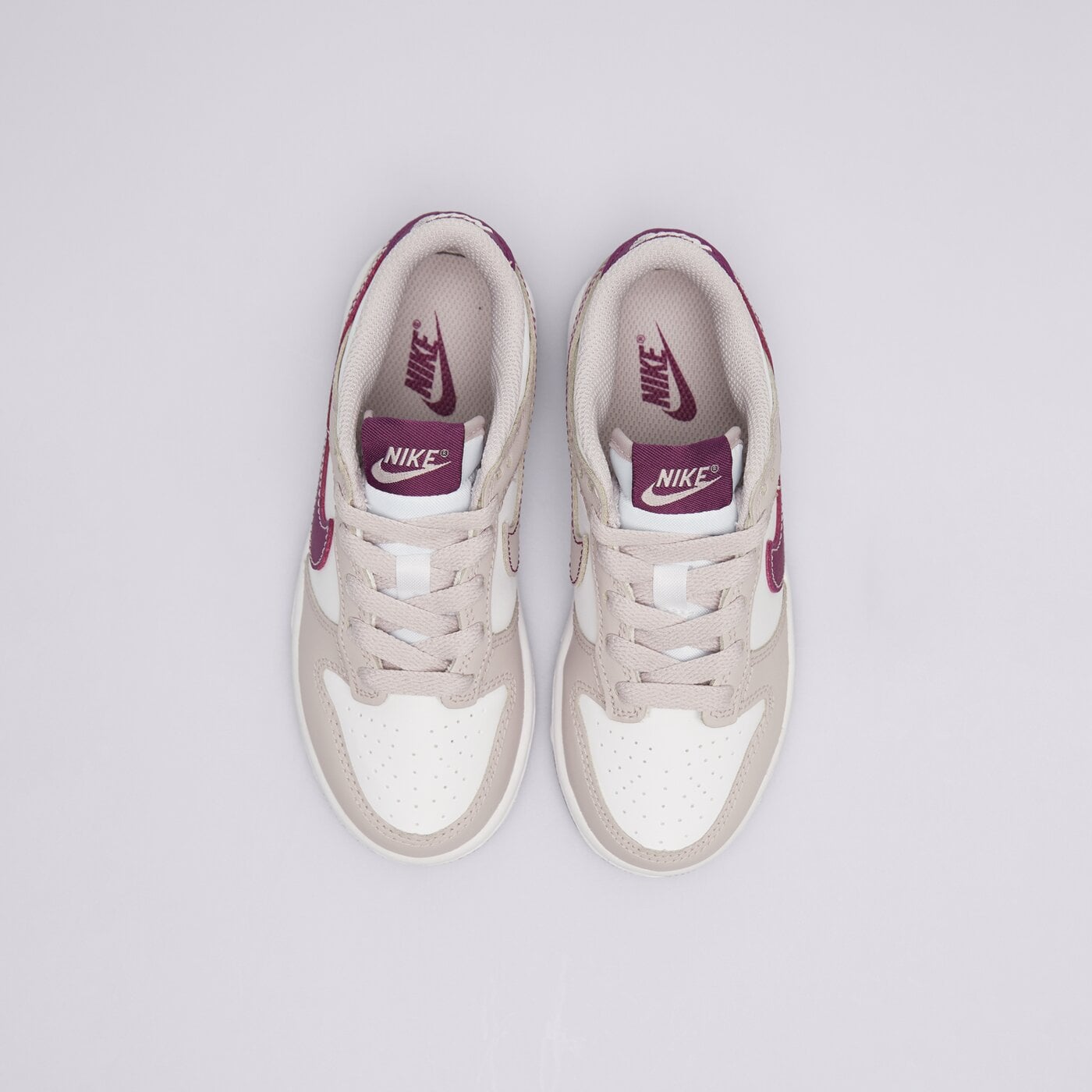 NIKE DUNK LOW FB9108-104 RUSVAI GELSVA 44,00 EUR | Kedai | e ...