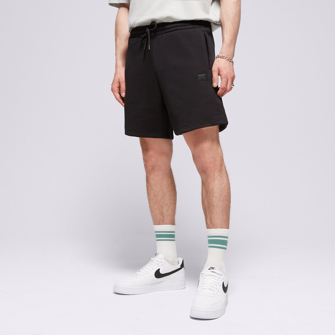 ALPHA INDUSTRIES ŠORTAI ALPHA ESSENTIALS RL SHORTS 14636303 JUODA 40,00 ...