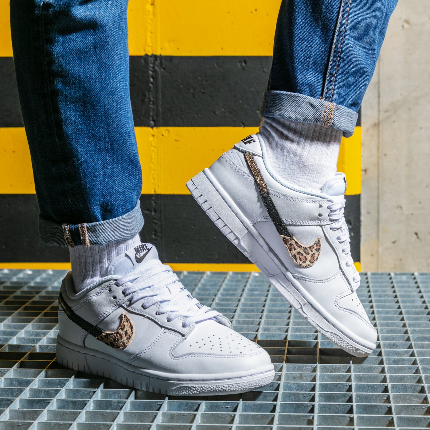 NIKE W DUNK LOW SE DD7099-100 BALTA 65,00 EUR | Kedai | e. parduotuvėje ...
