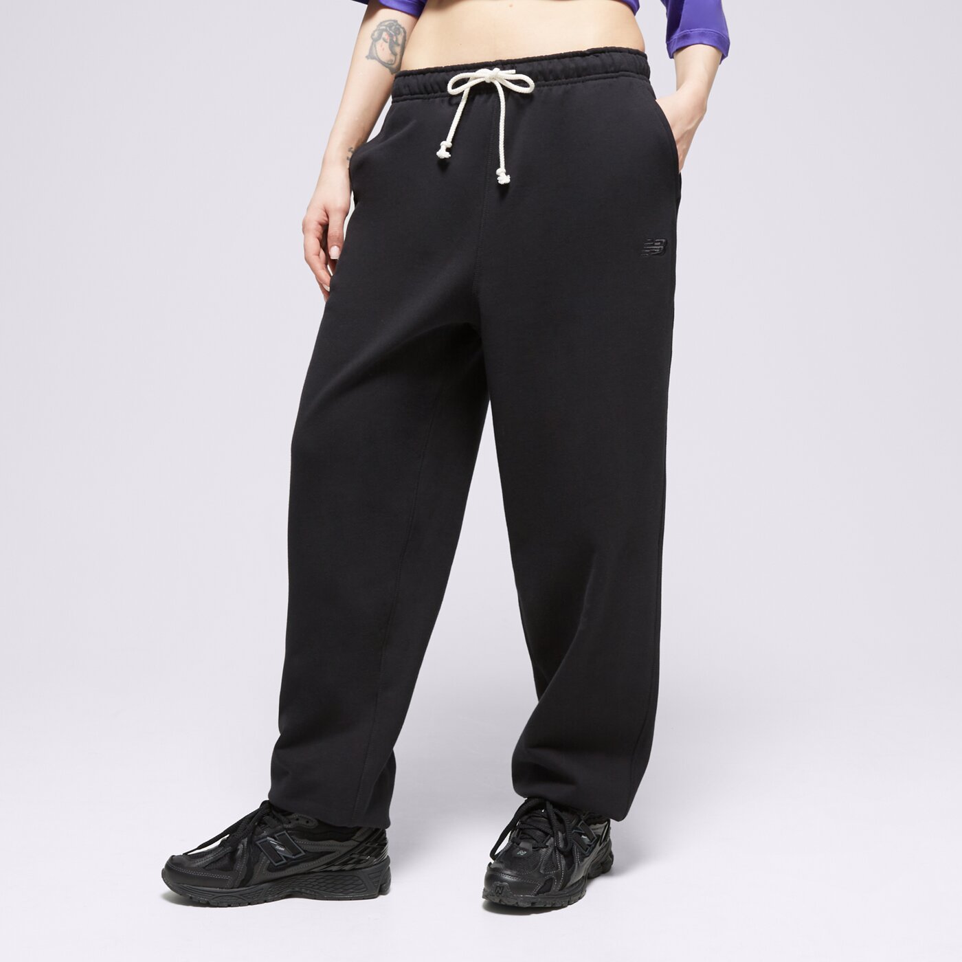 NEW BALANCE KELNĖS ATHLETICS FRENCH TERRY JOGGER WP41513BK JUODA 49,00 ...