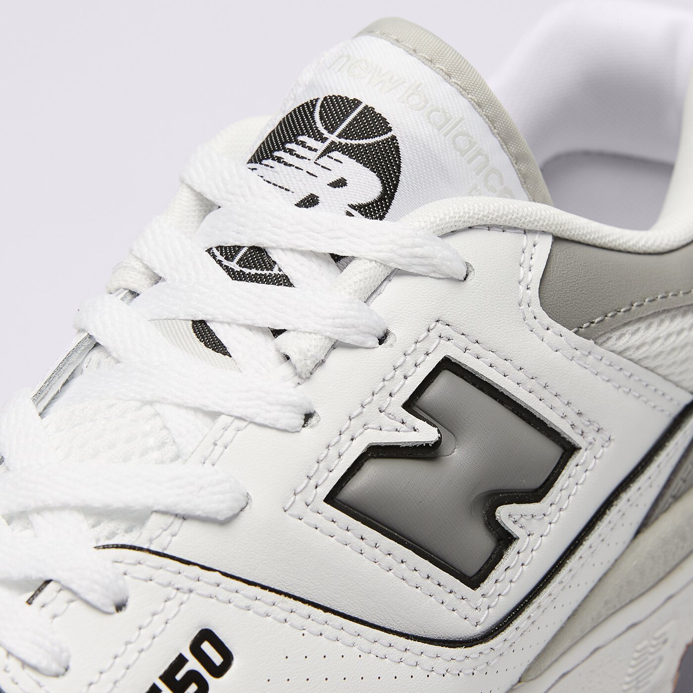 NEW BALANCE 550 BB550ESC BALTA 105,00 EUR | Kedai | e. parduotuvėje ...