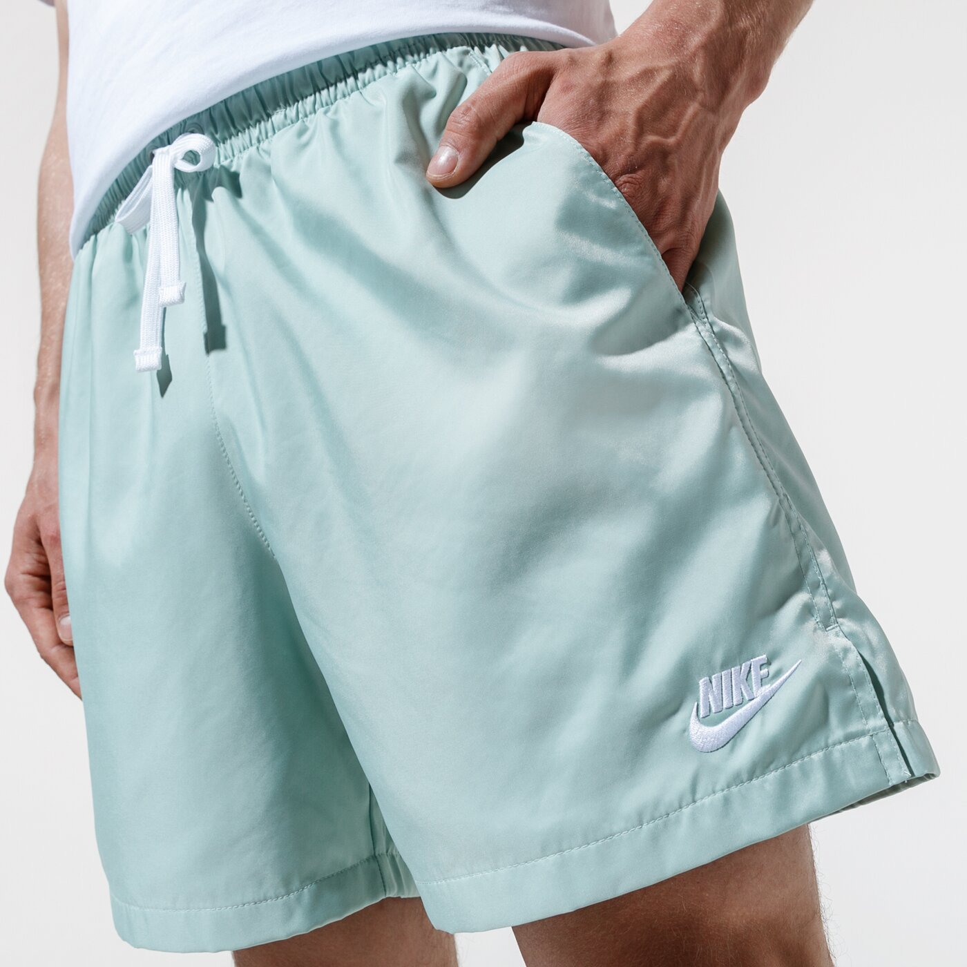 NIKE ŠORTAI SPORTSWEAR | AR2382-321 | ŽALIA | 29,99 € | Šortai | Sizeer.lt