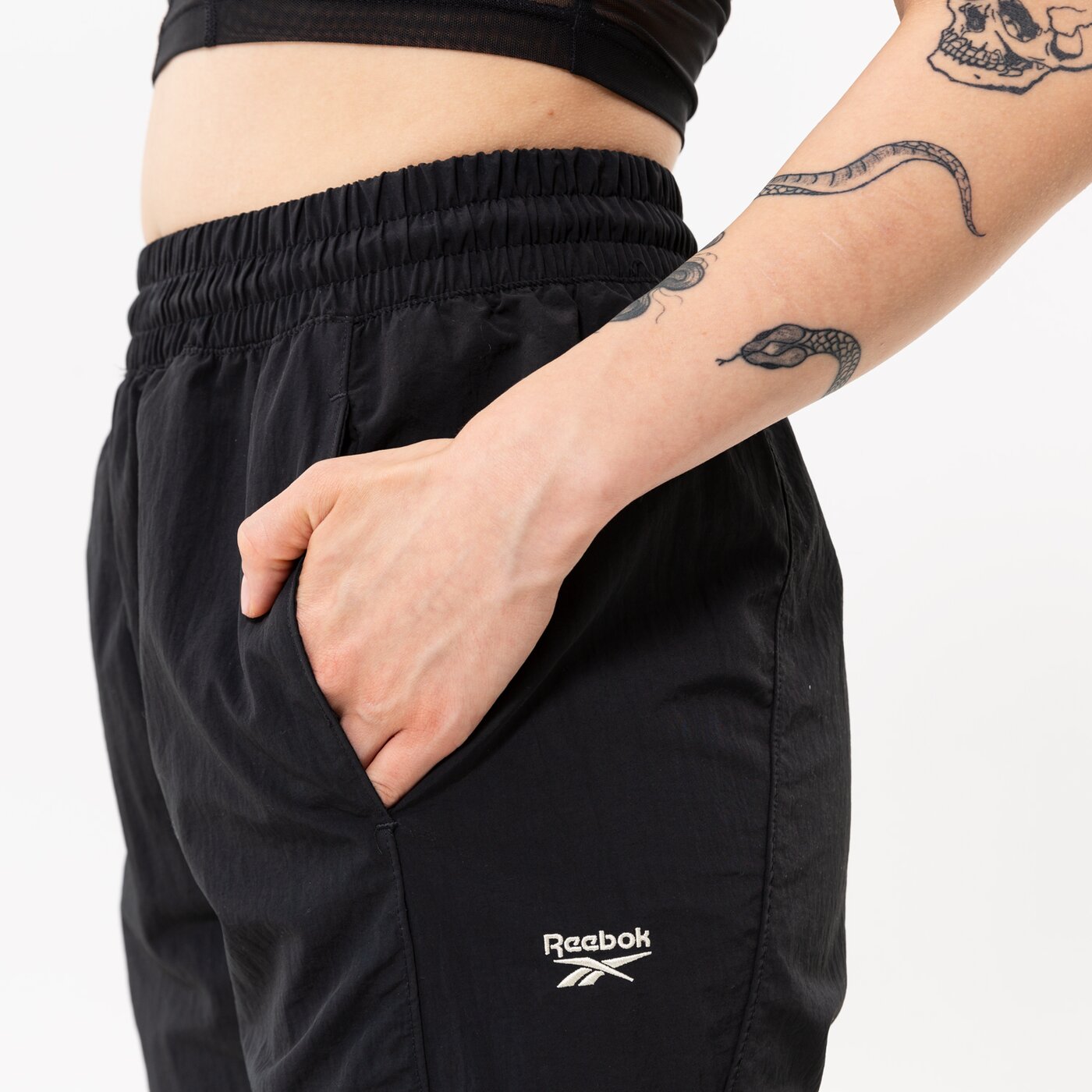 REEBOK KELNĖS CL AE FR TP HH9753 JUODA 19,54 EUR | Kelnės | e ...