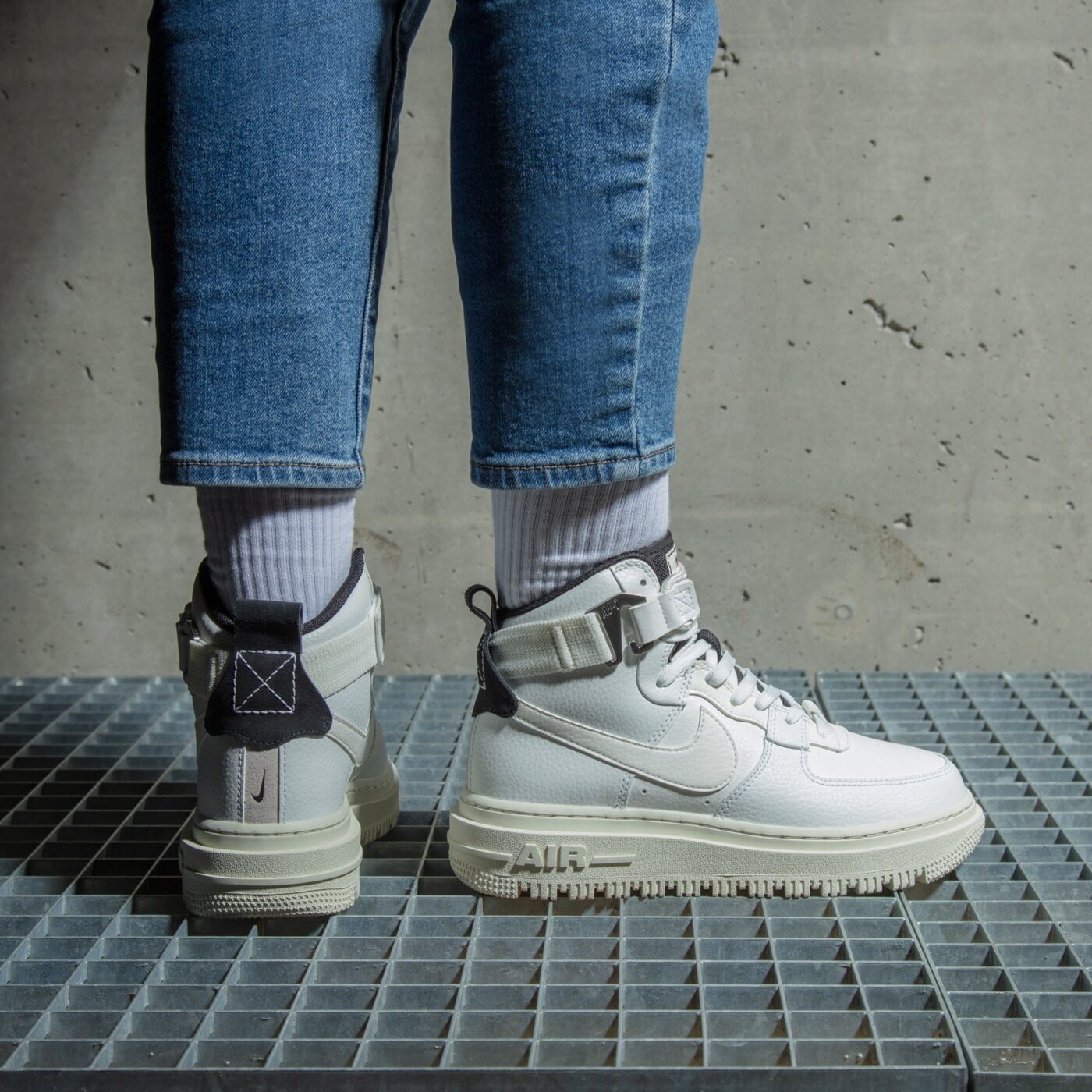 NIKE AIR FORCE 1 HIGH UTILITY 2.0 DC3584-100 BALTA 150,00 EUR | Kedai ...