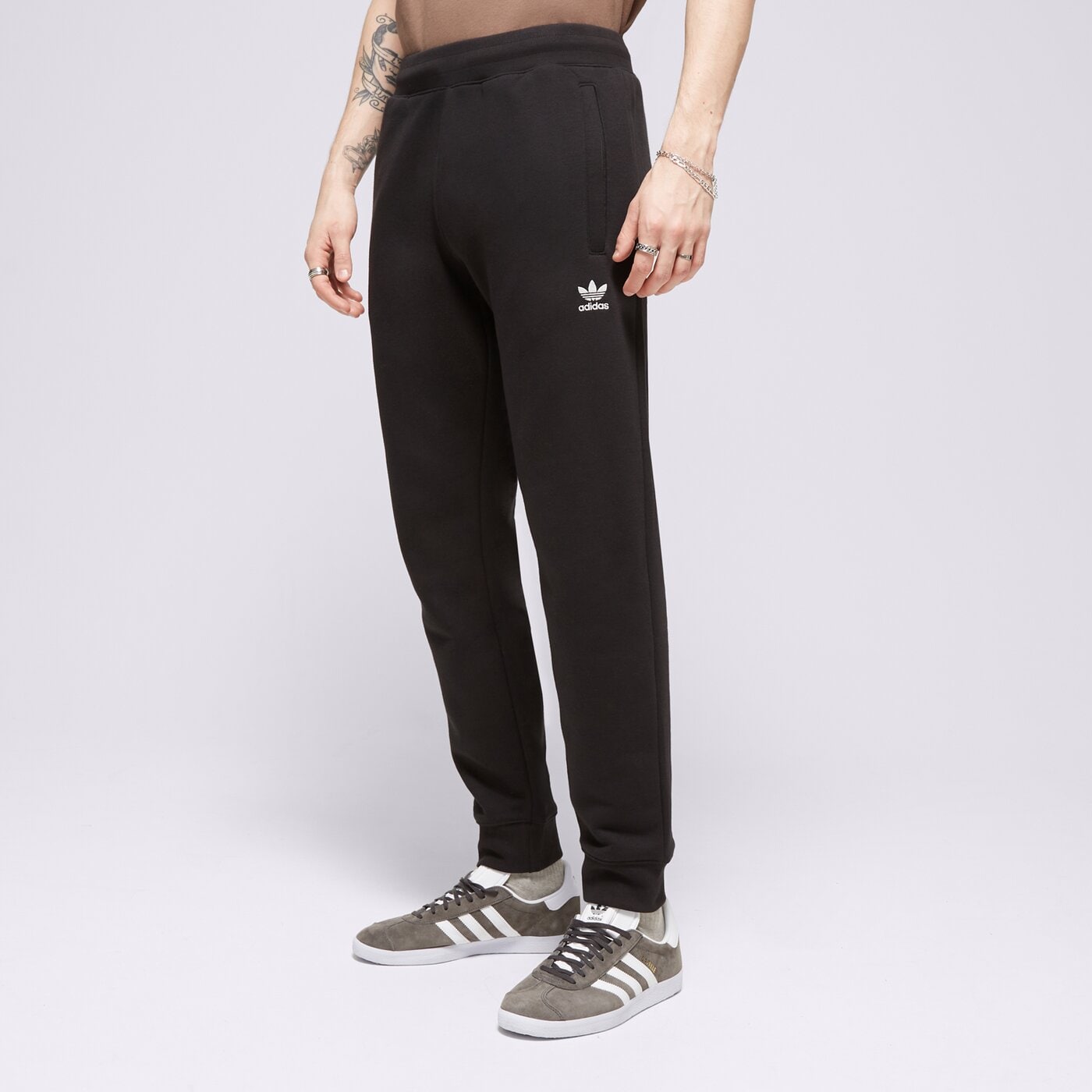 ADIDAS KELNĖS ESSENTIALS PANT IR7798 JUODA 40,00 EUR | Kelnės | e ...