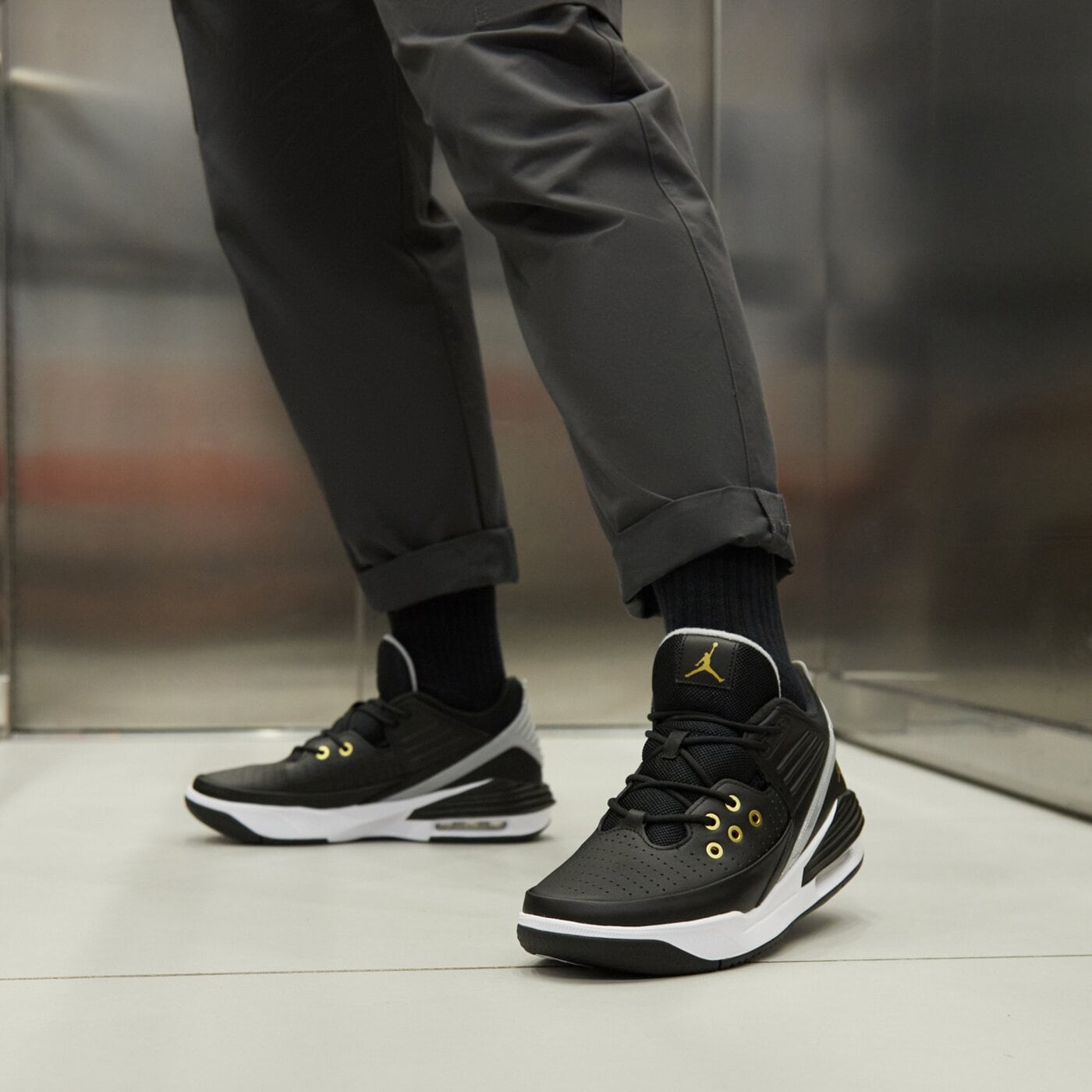 JORDAN MAX AURA 5 DZ4353-017 JUODA 90,00 EUR | Kedai | e. parduotuvėje ...