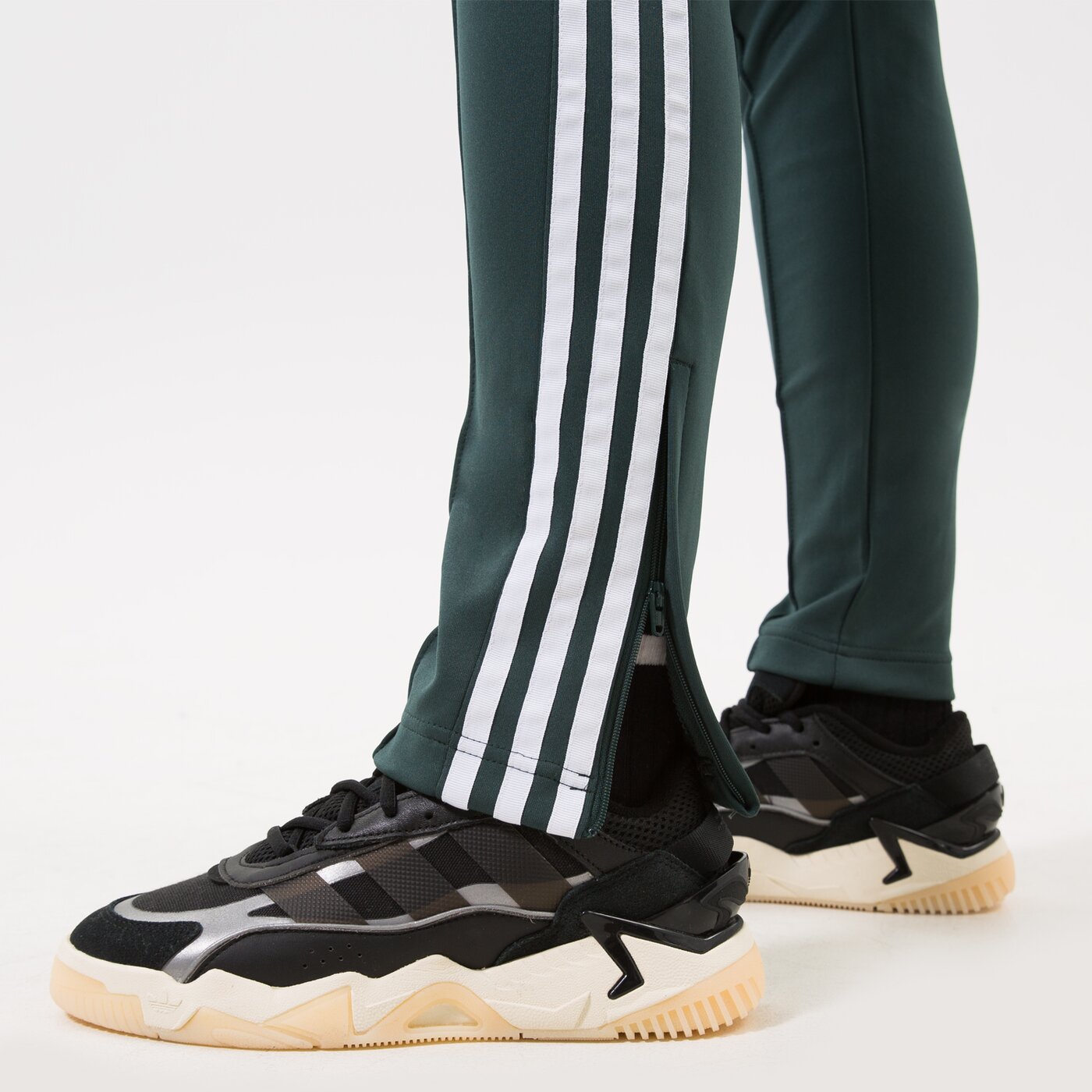 ADIDAS KELNĖS SST PANTS PB HN5893 ŽALIA 45,00 EUR | Kelnės | e ...