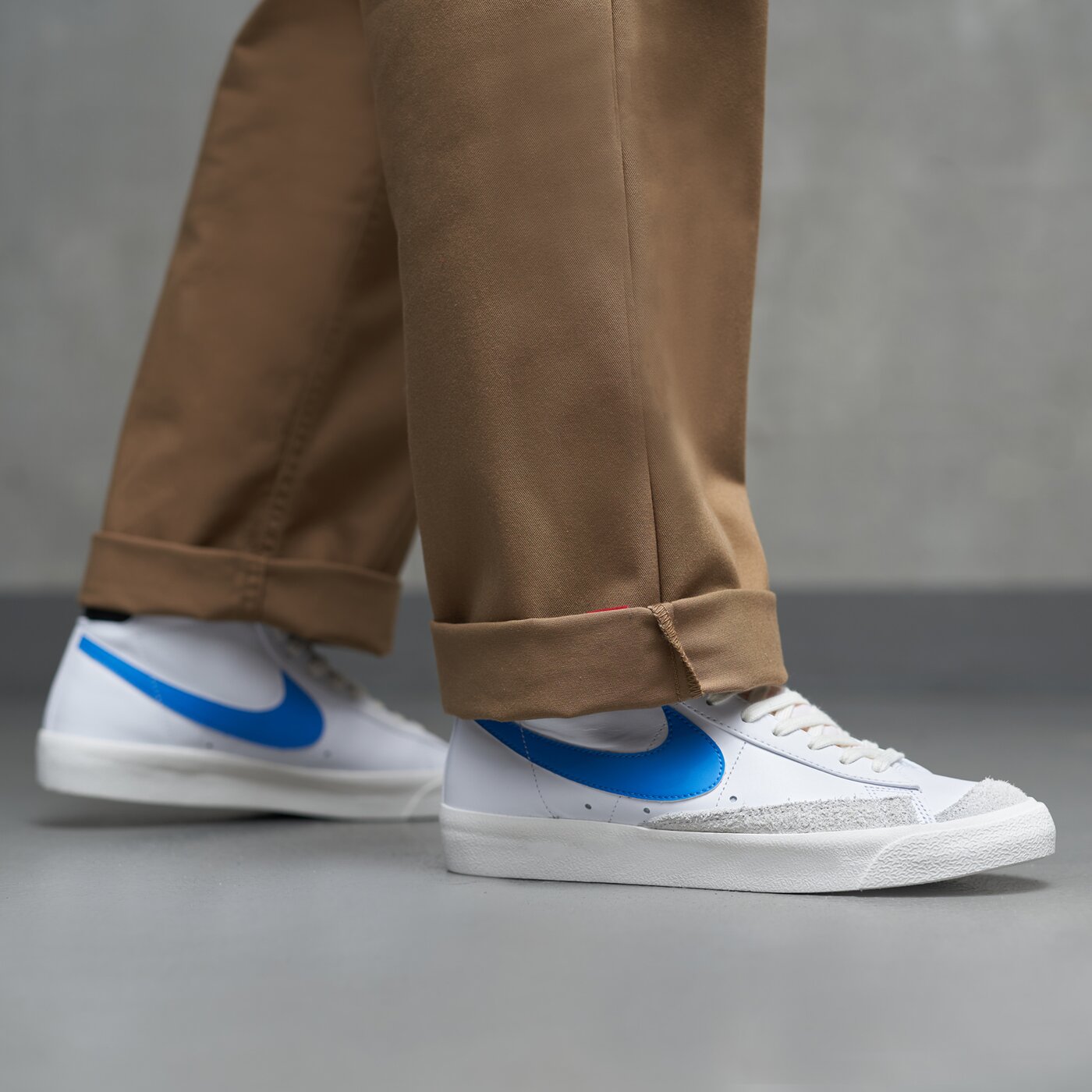 NIKE BLAZER MID '77 BQ6806-118 BALTA 65,00 EUR | Kedai | e. parduotuvėje Sizeer.lt