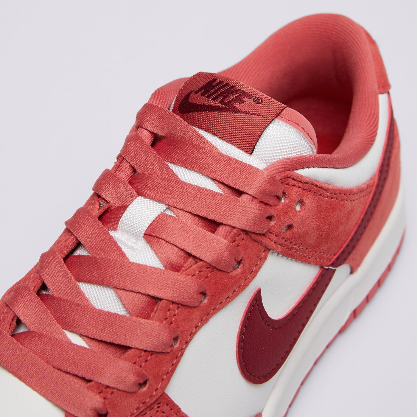 NIKE DUNK LOW FQ7056-100 RAUDONA 89,00 EUR | Kedai | e. parduotuvėje ...