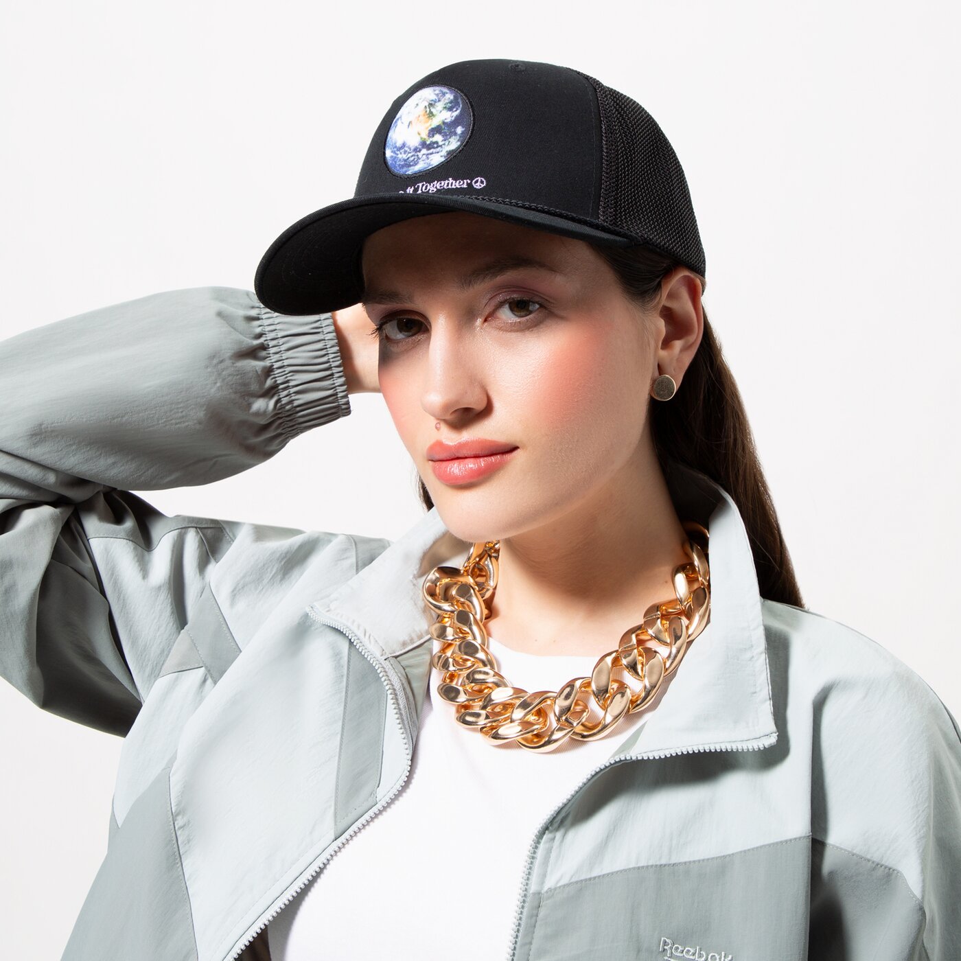 LEVI'S KEPURĖ GRAPHIC TRUCKER FLEX FIT CAP D75900004 JUODA 30,00 EUR ...