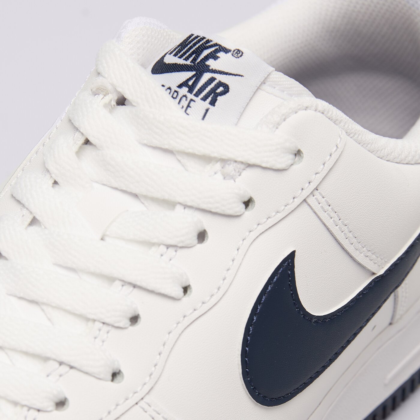 NIKE AIR FORCE 1 '07 FJ4146-104 BALTA 120,00 EUR | Kedai | e ...