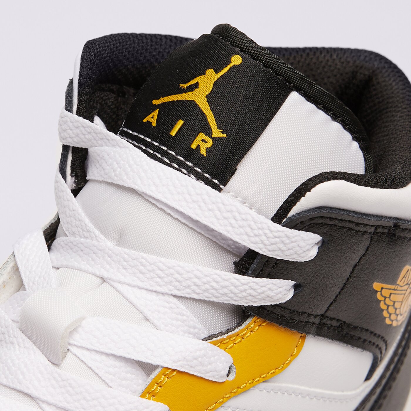 AIR JORDAN 1 MID DQ8426-701 BALTA 90,00 EUR | Kedai | e. parduotuvėje ...