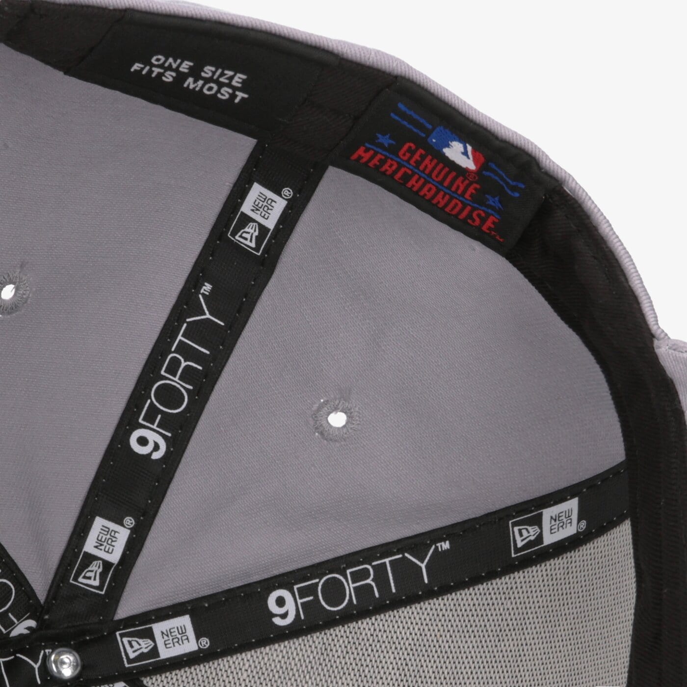 NEW ERA MLB 9FORTY NEW YORK YANKEES CAP GRAY/WHITE 10531940 PILKA 30,00 ...