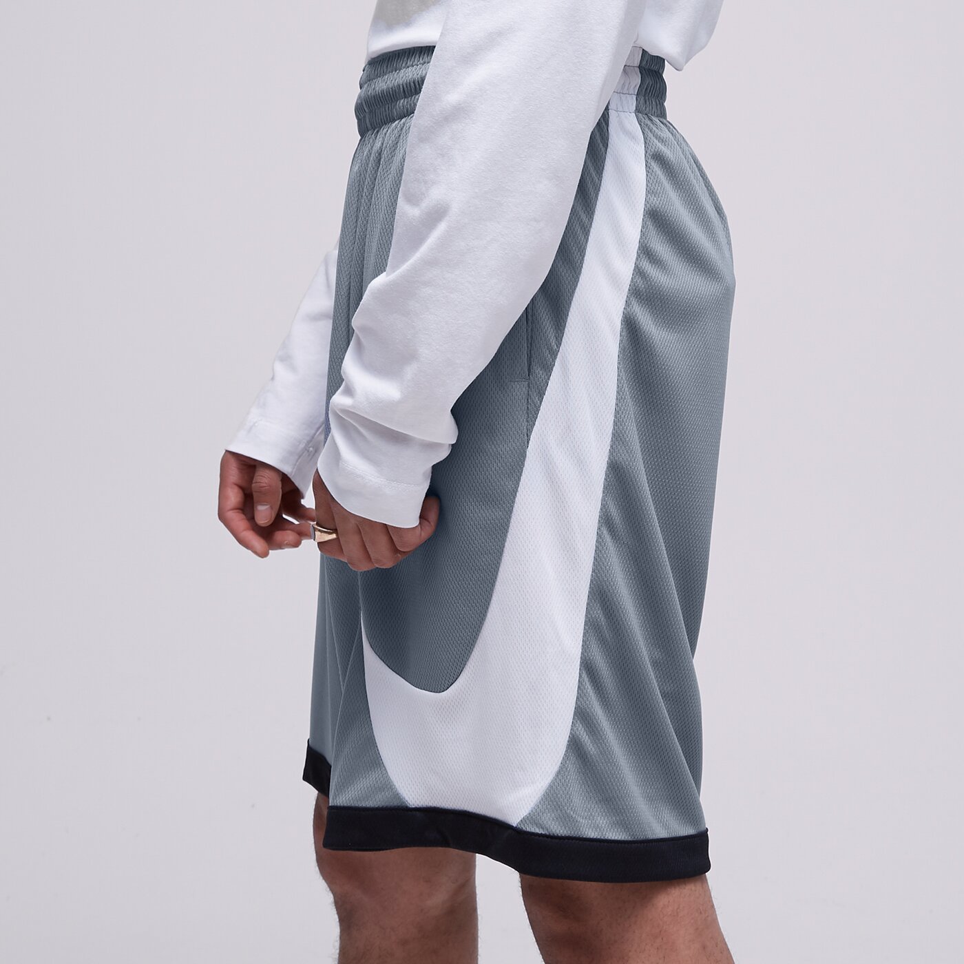 NIKE ŠORTAI DRI FIT DH6763-065 PILKA 30,00 EUR | Šortai | e ...