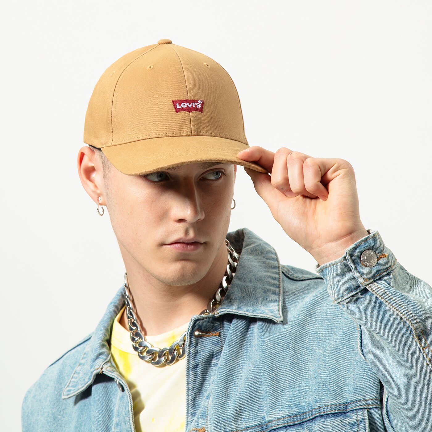 LEVI'S KEPURĖ HOUSEMARK FLEXFIT CAP D7723-0004 Garstyčių geltona 15,00 ...