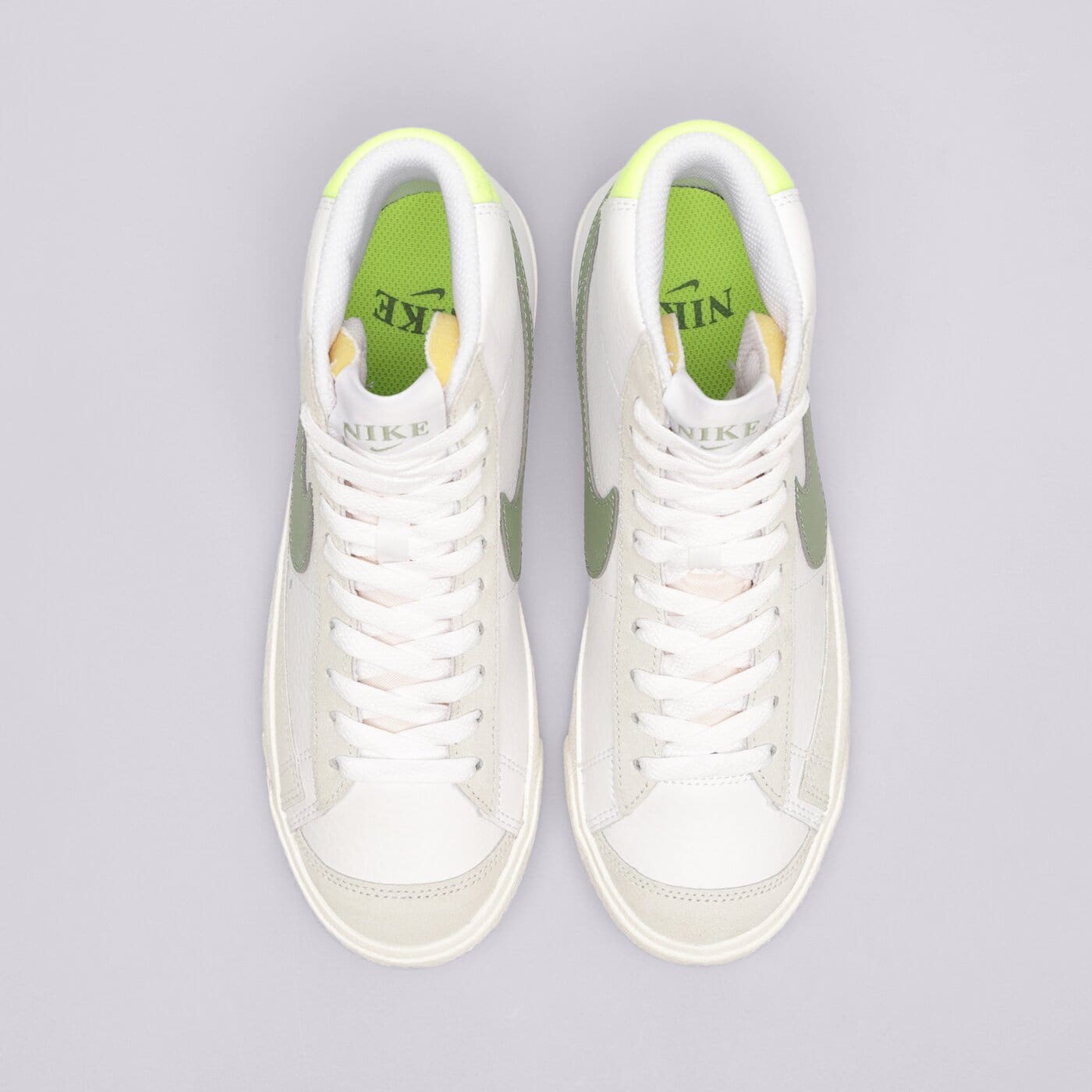 NIKE WMNS BLAZER MID '77 FJ4740-100 BALTA 65,00 EUR | Kedai | e ...