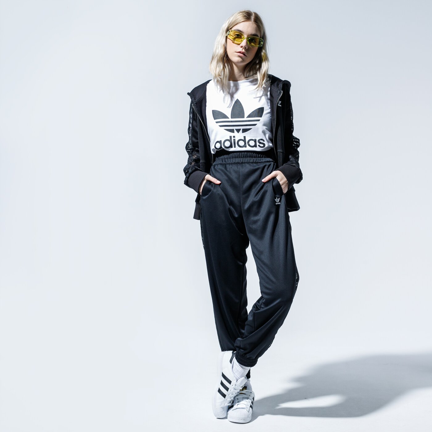 ADIDAS MARŠKINĖLIAI TREFOIL TEE FM3306 BALTA 21,00 EUR | Marškinėliai ...