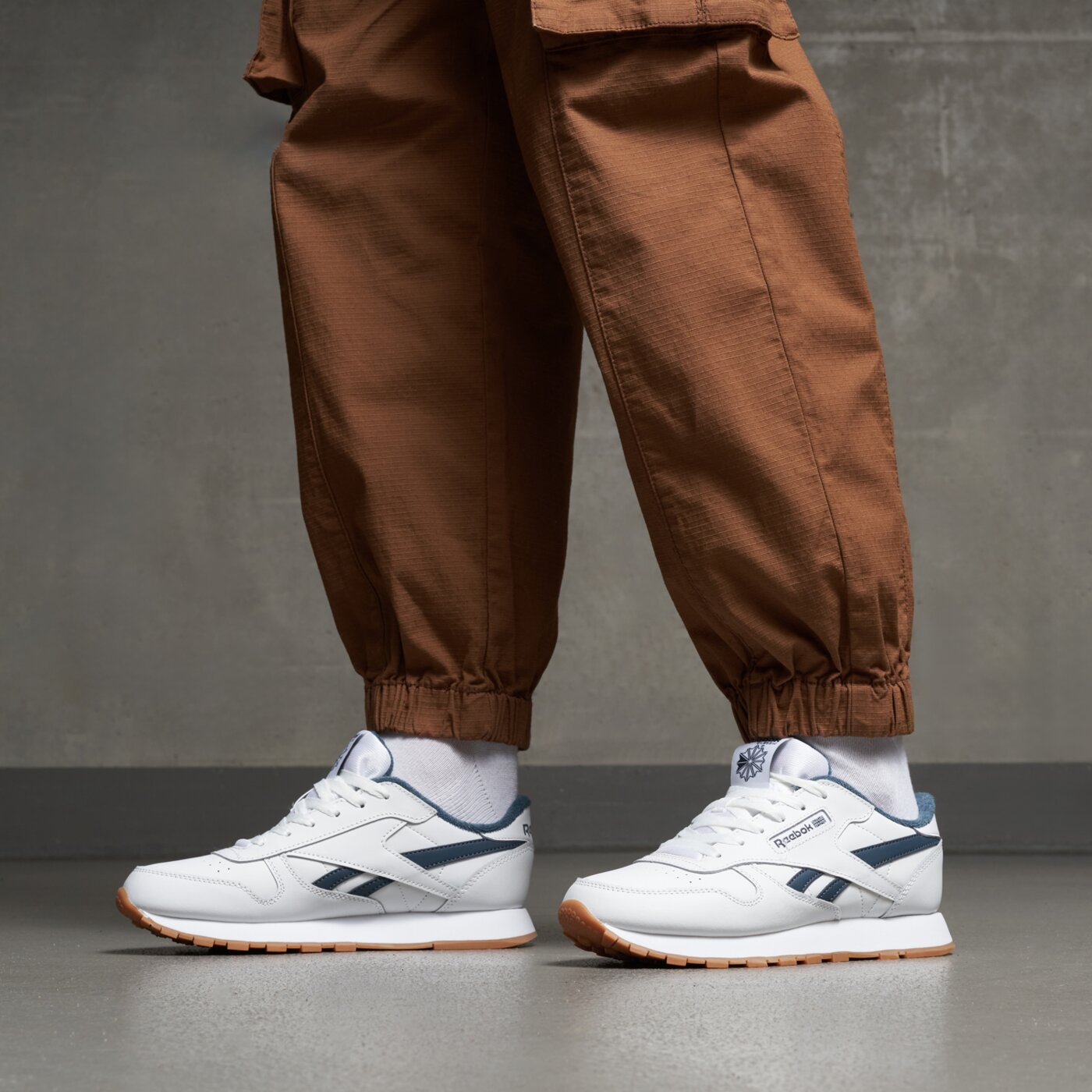 REEBOK CLASSIC LEATHER 100033588 BALTA 24,00 EUR | Kedai | e ...