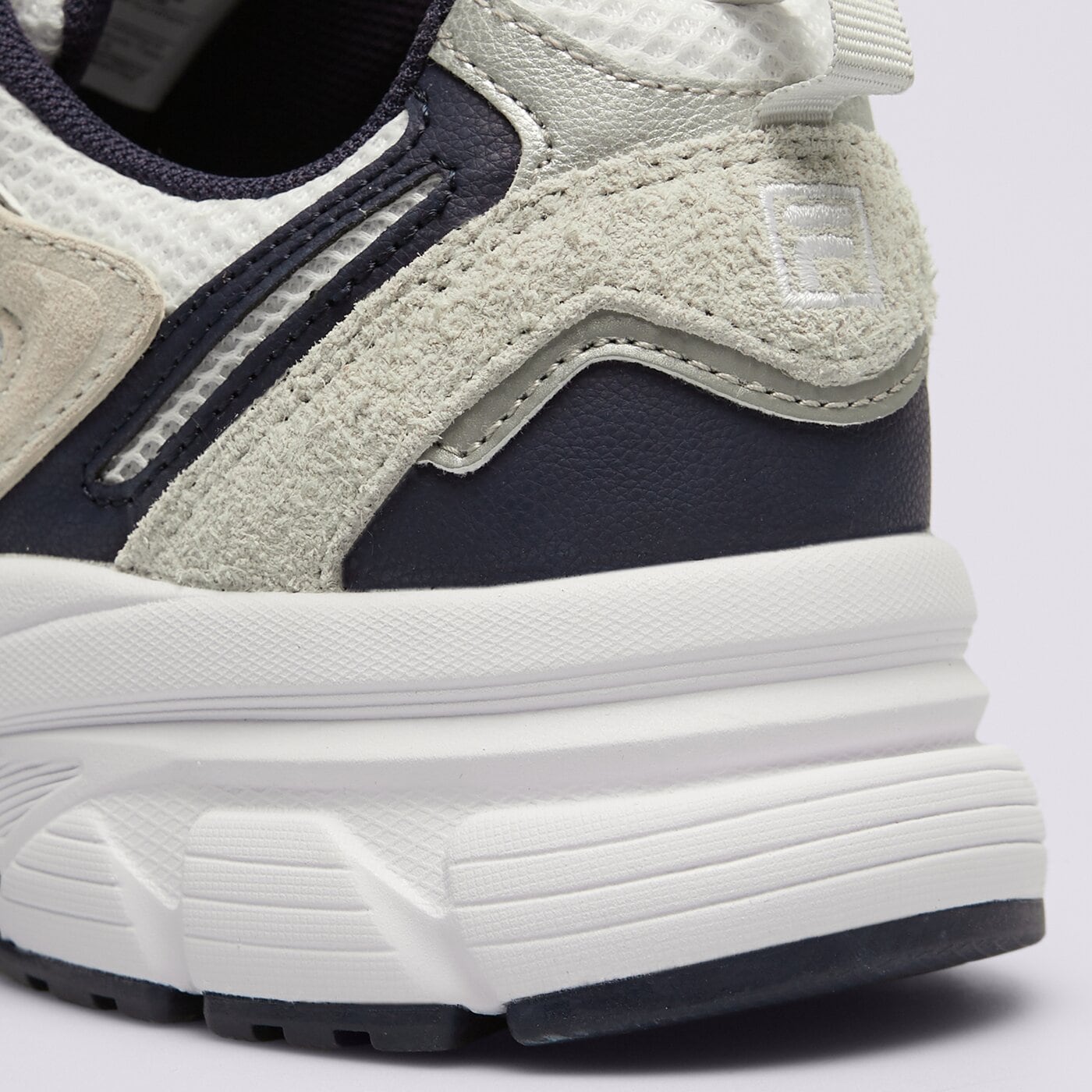 FILA DECYPHER 24 SUEDE 5AM00817109 BALTA 45,00 EUR | Kedai | e ...