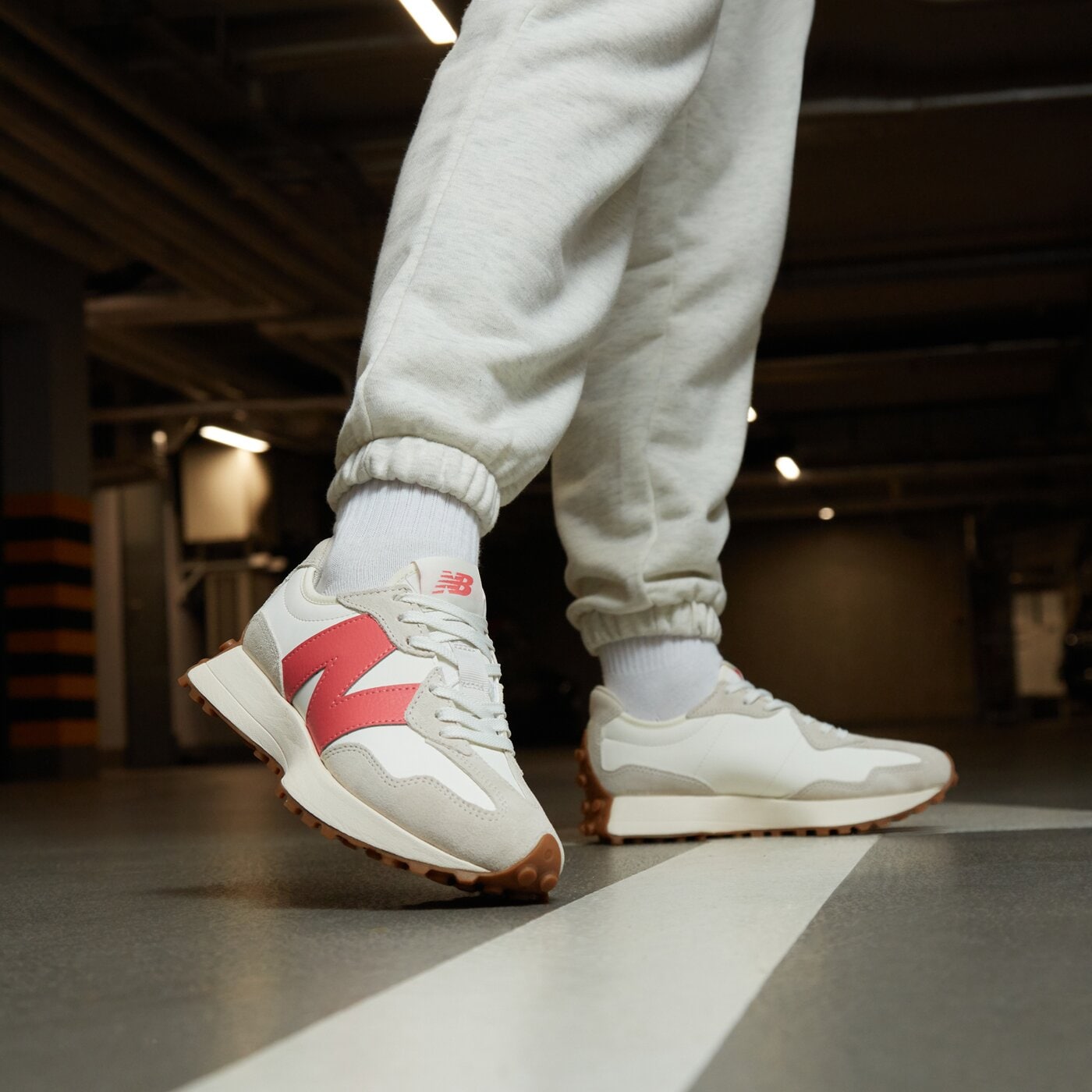 NEW BALANCE 327 MS327ASM BALTA 60,00 EUR | Kedai | e. parduotuvėje Sizeer.lt