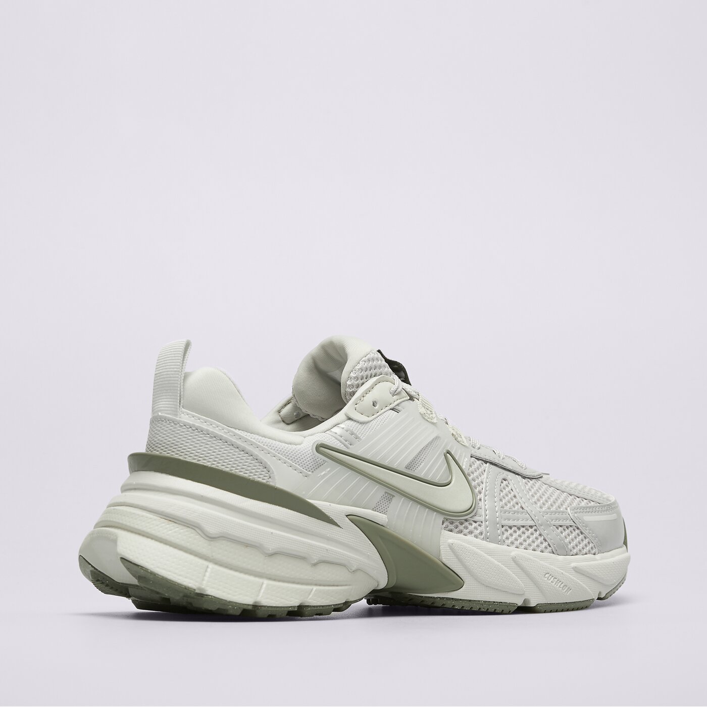 NIKE V2K RUN FD0736-006 BALTA 69,00 EUR | Kedai | e. parduotuvėje Sizeer.lt