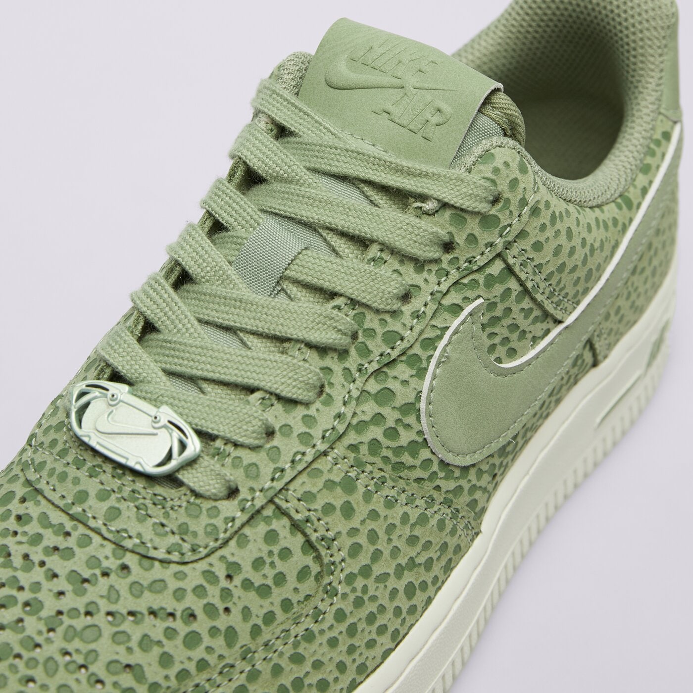 NIKE W AIR FORCE 1 '07 PRM FV6519-200 ŽALIA 80,00 EUR | Kedai | e ...