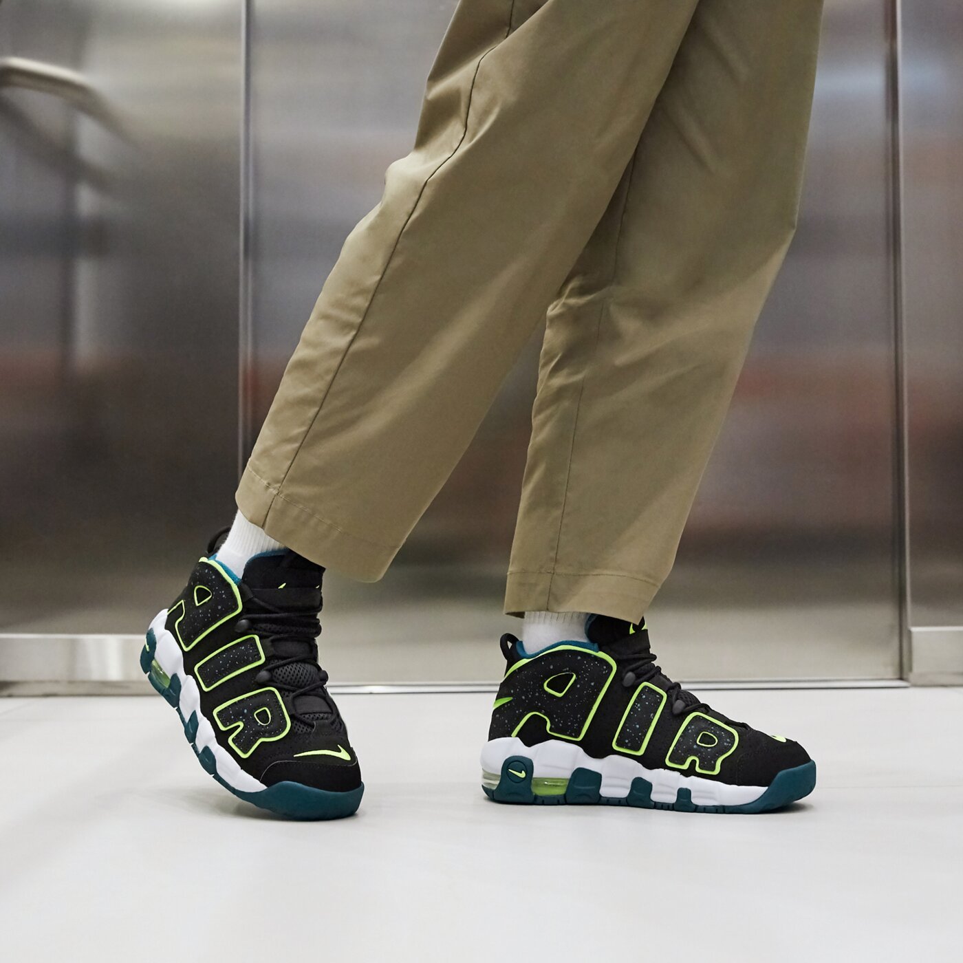 NIKE AIR MORE UPTEMPO DZ2809-001 JUODA 115,00 EUR | Kedai | e ...