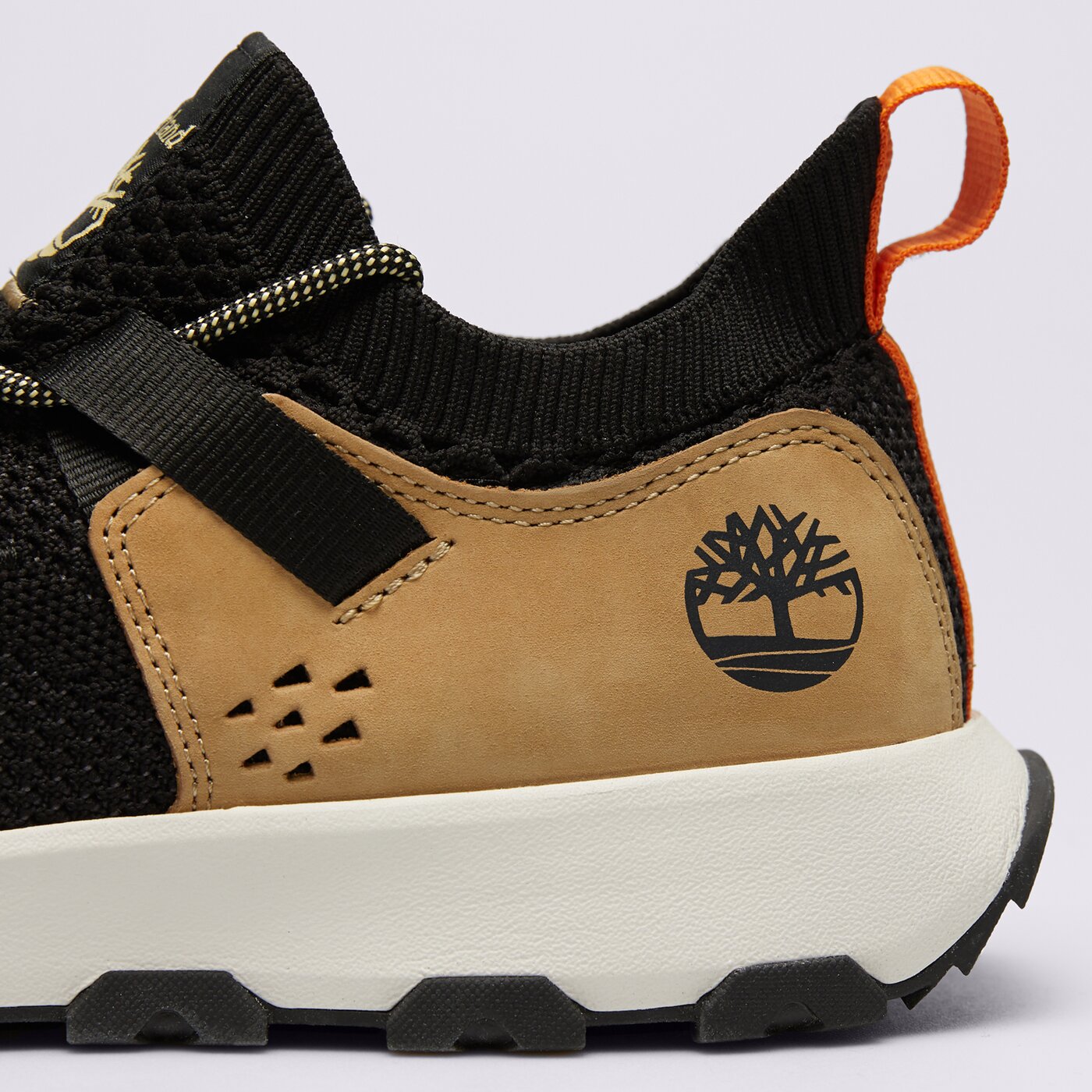 TIMBERLAND WINSOR TRAIL TB0A6ATSEK81 JUODA 67,99 EUR | Kedai | e ...