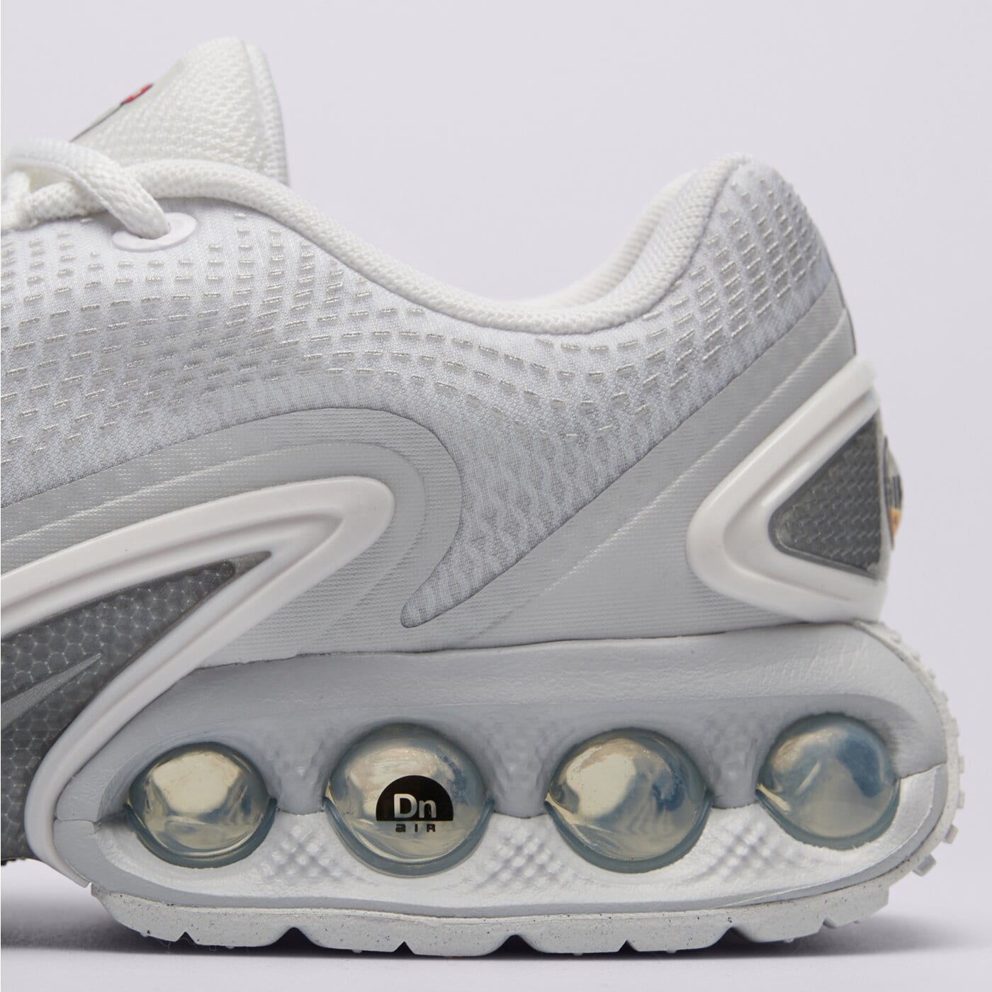 NIKE W AIR MAX DN FJ3145-100 BALTA 114,00 EUR | Kedai | e. parduotuvėje ...