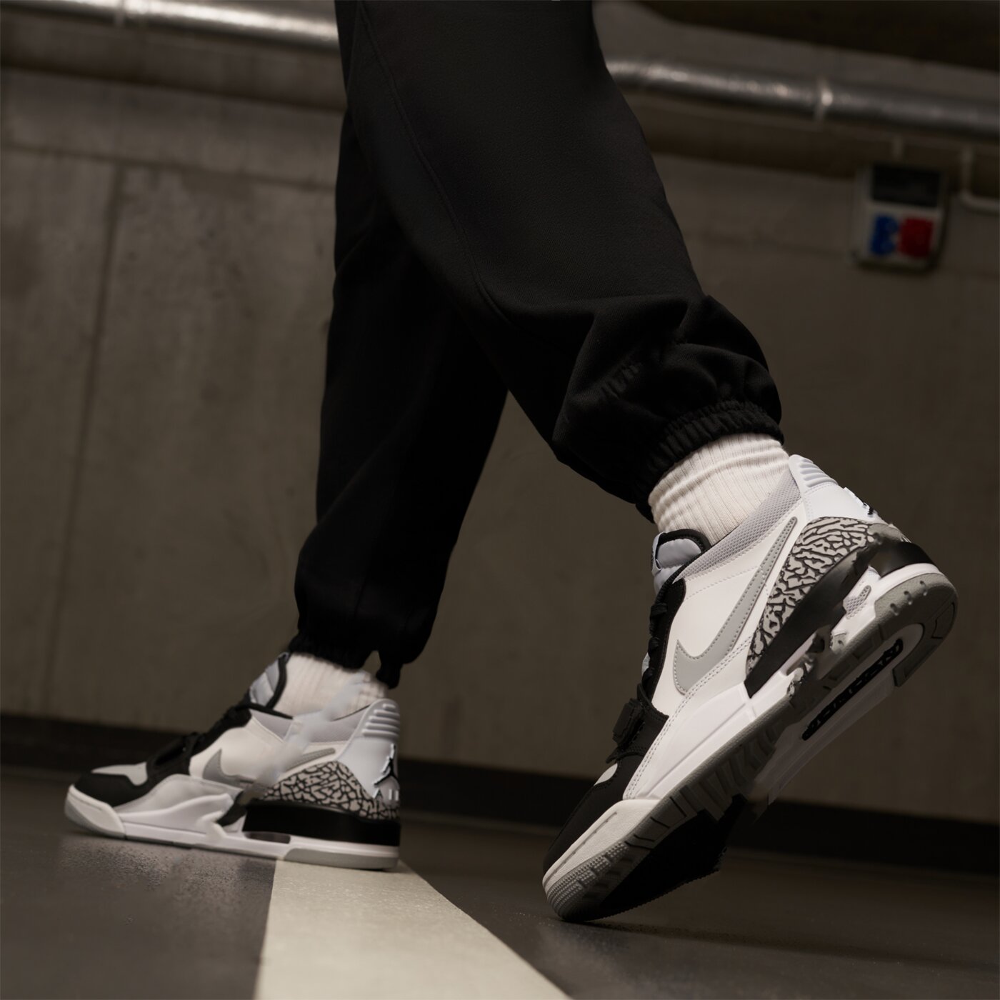 AIR JORDAN LEGACY 312 LOW CD7069-105 PILKA 110,00 EUR | Kedai | e ...