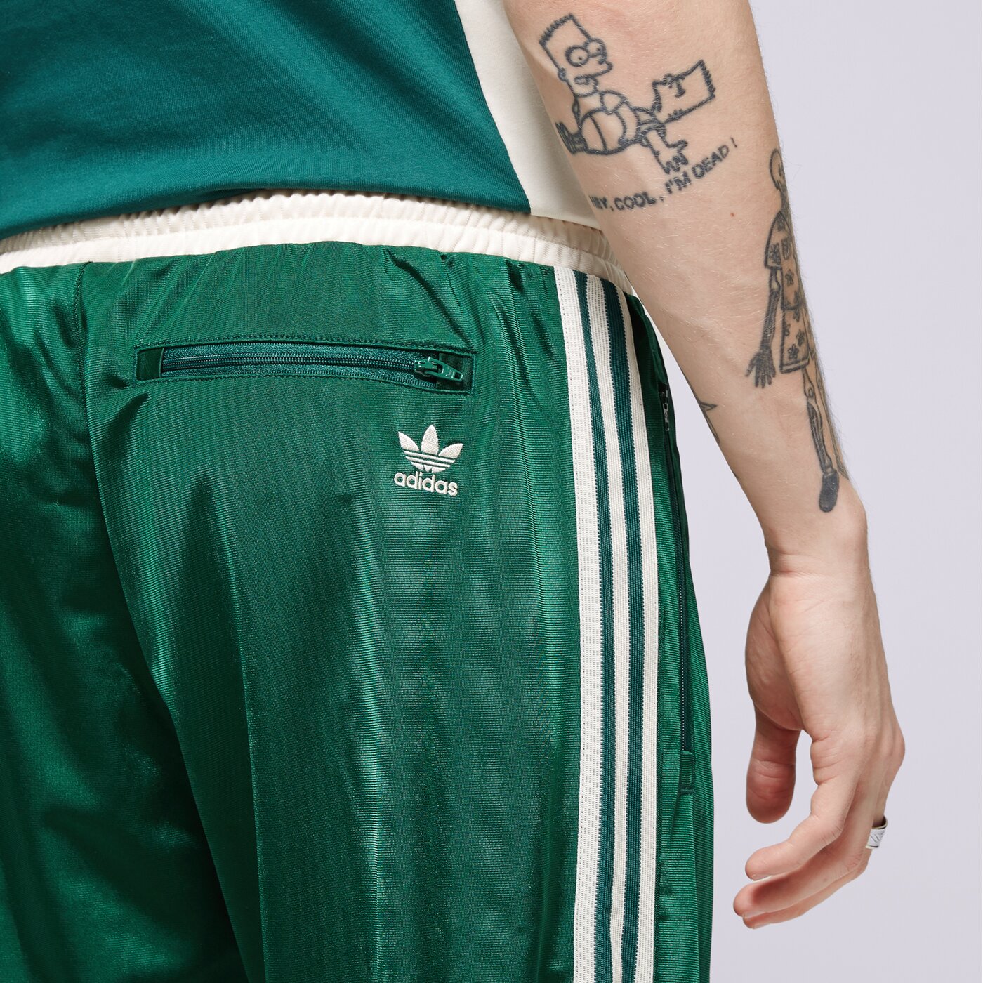 ADIDAS KELNĖS ARCHIVE TP IS1402 ŽALIA 50,00 EUR | Kelnės | e ...