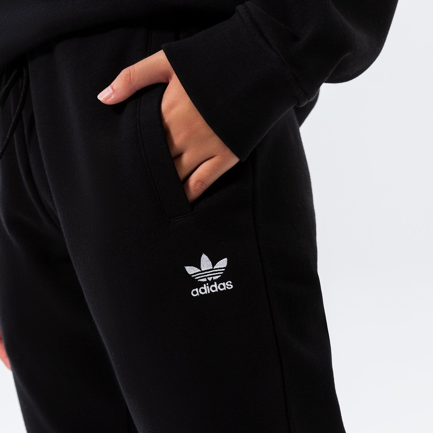 ADIDAS KELNĖS TRACK PANT HM1837 JUODA 29,99 EUR | Kelnės | e ...