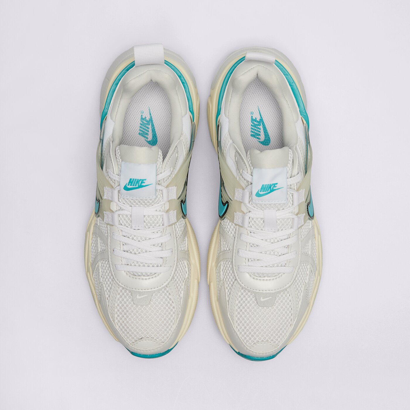 NIKE V2K RUN FD0736-105 BALTA 84,00 EUR | Kedai | e. parduotuvėje Sizeer.lt
