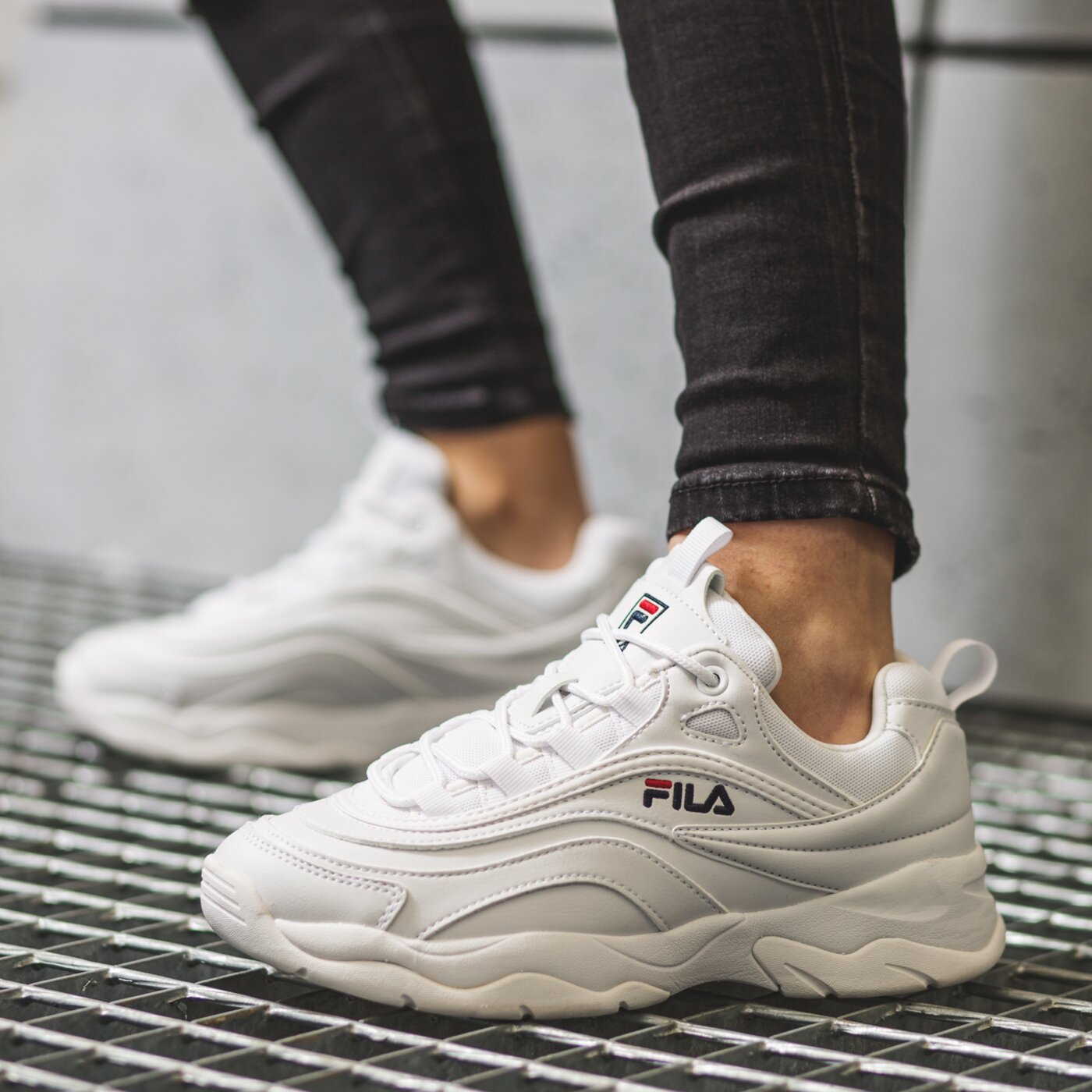 FILA RAY LOW WMN | 10105621FG | BALTA | 59,99 € | Kedai | Sizeer.lt