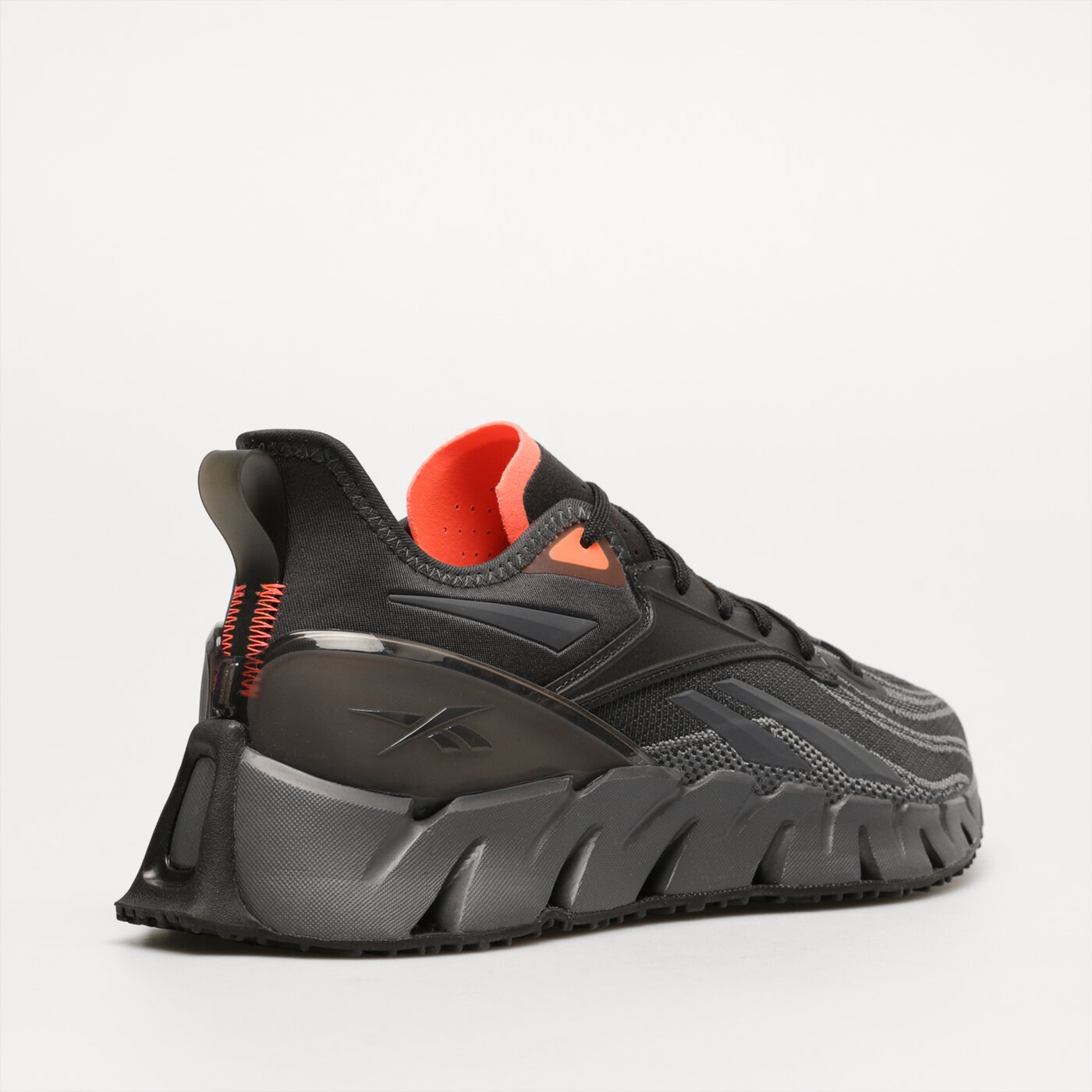 REEBOK ZIG KINETICA 3 HR1326 JUODA 60,00 EUR | Kedai | e. parduotuvėje ...