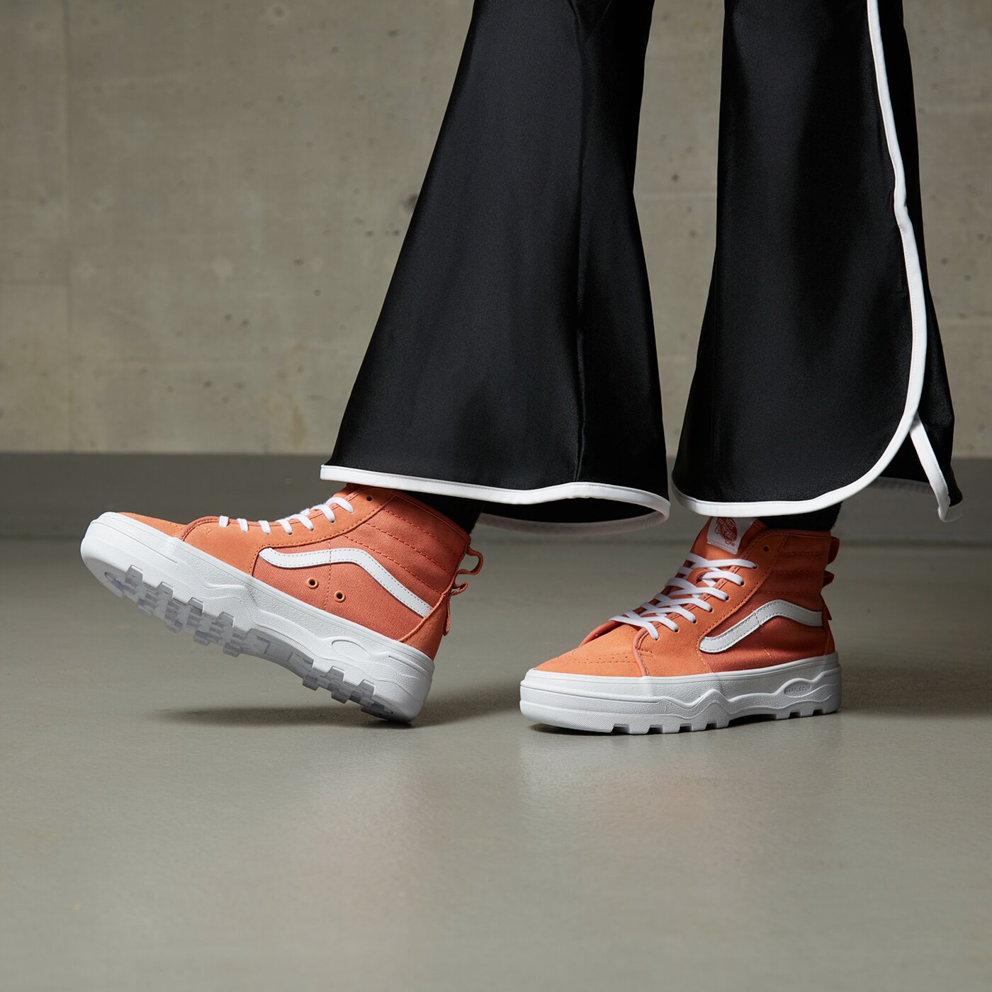 VANS UA SENTRY SK8-HI WC VN0A4BVWBM51 ORANŽINĖ 34,00 EUR | Kedai | e ...