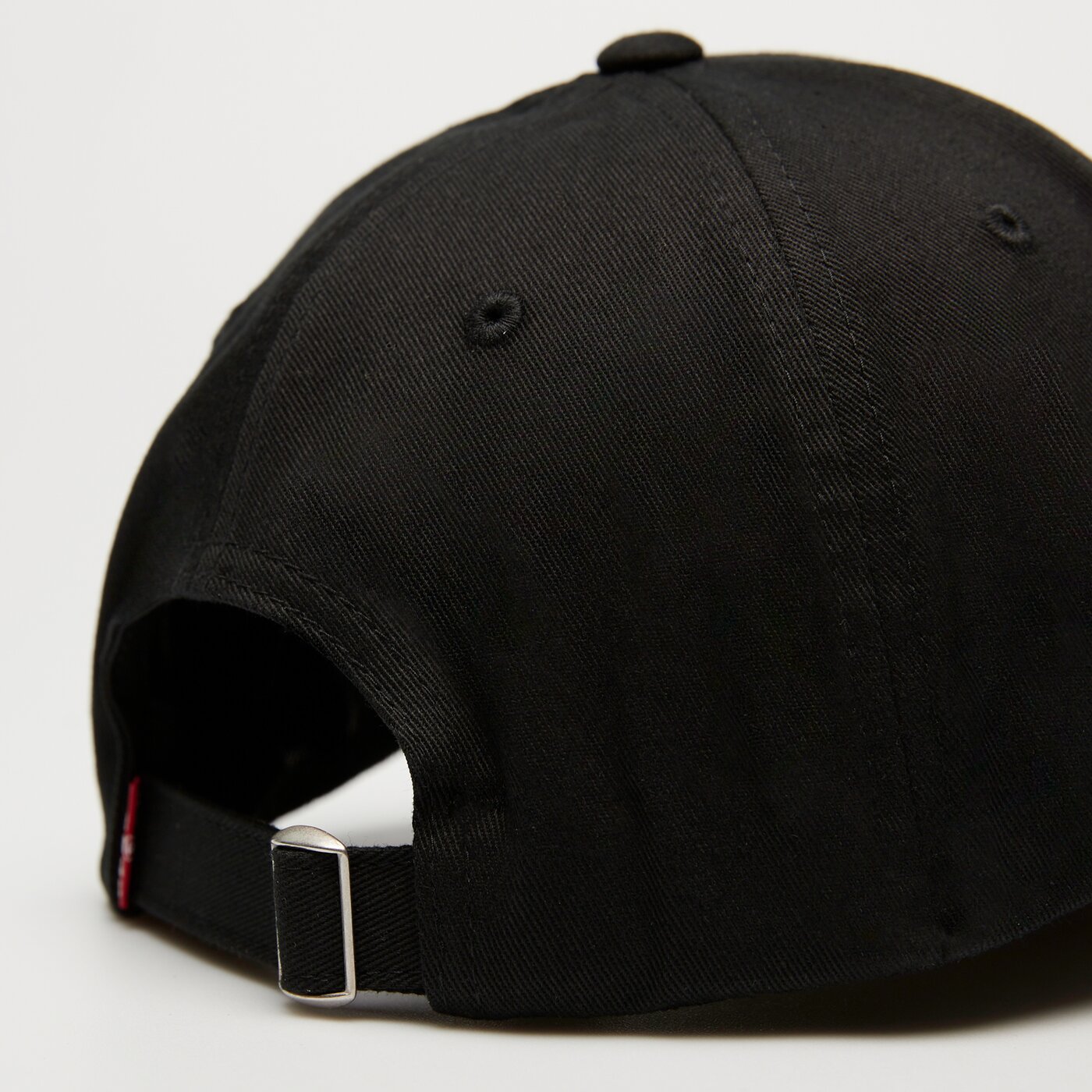 LEVI'S KEPURĖ HOUSEMARK FLEXFIT CAP D7723-0002 JUODA 21,24 EUR ...