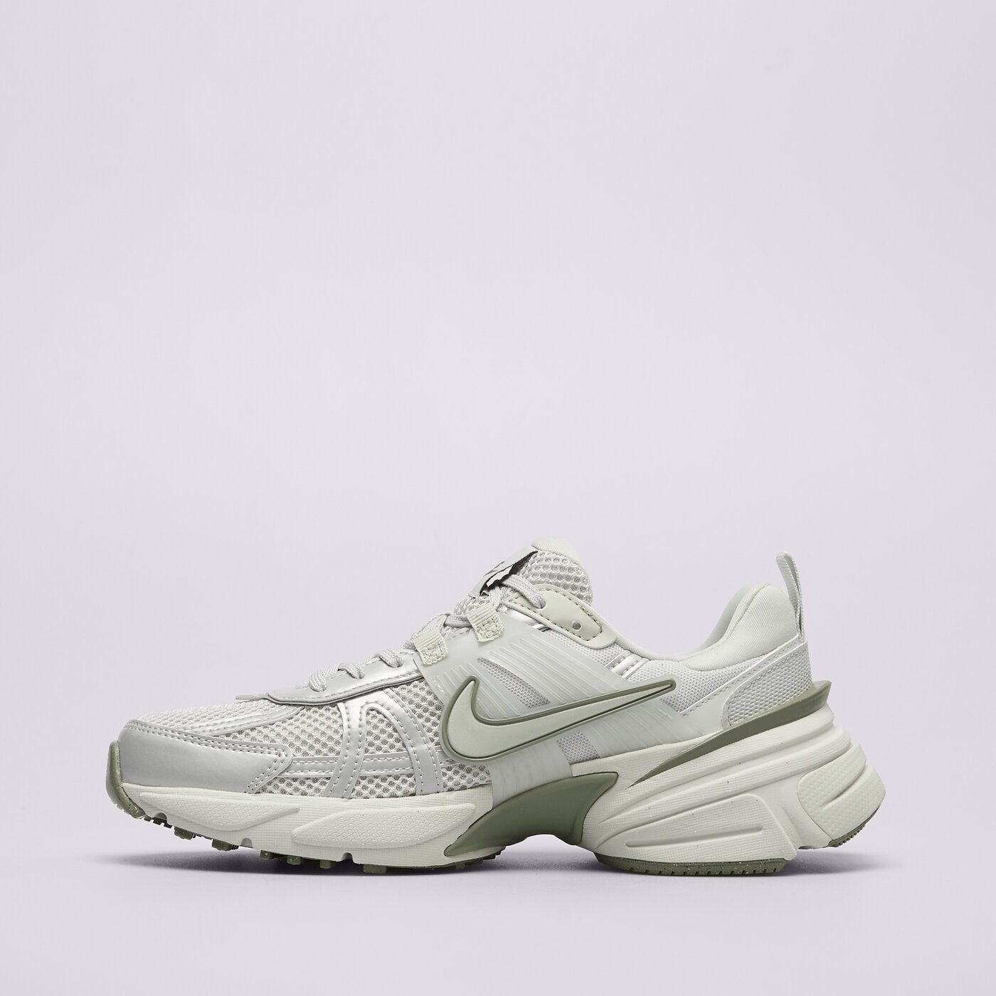 NIKE V2K RUN FD0736-006 BALTA 69,00 EUR | Kedai | e. parduotuvėje Sizeer.lt