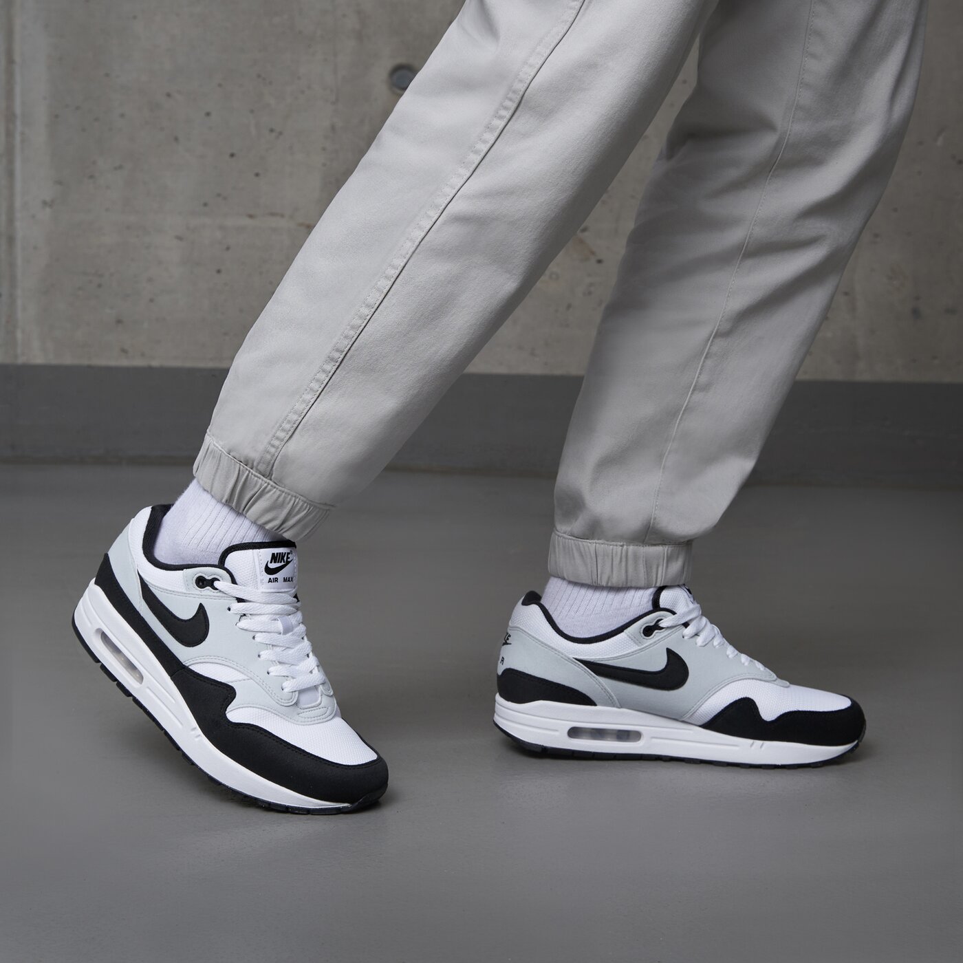 NIKE AIR MAX 1 FD9082-107 JUODA 110,00 EUR | Kedai | e. parduotuvėje ...