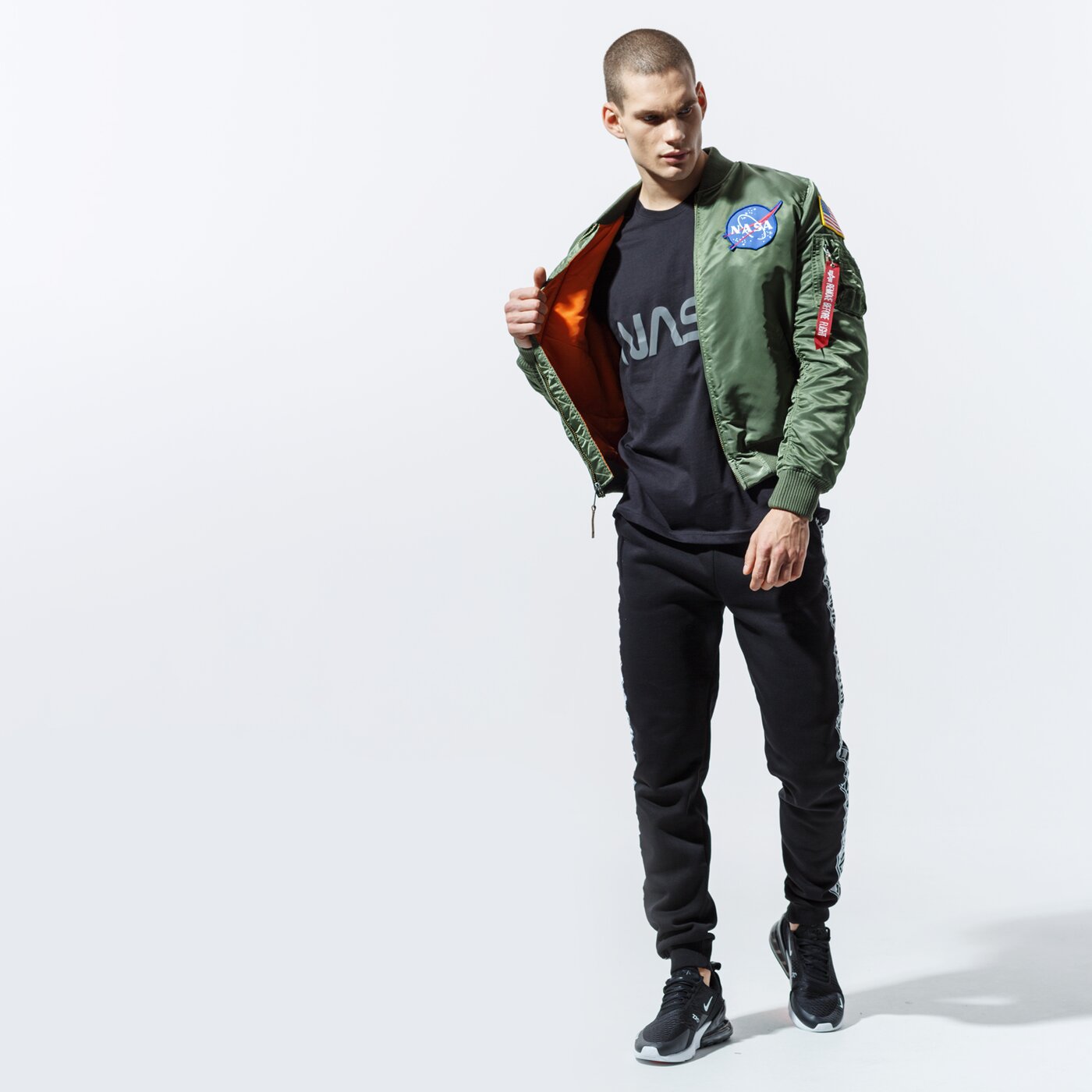 ALPHA INDUSTRIES STRIUKĖ ŽIEMINĖ MA-1 VF NASA 16610701 JUODA 124,99 EUR ...