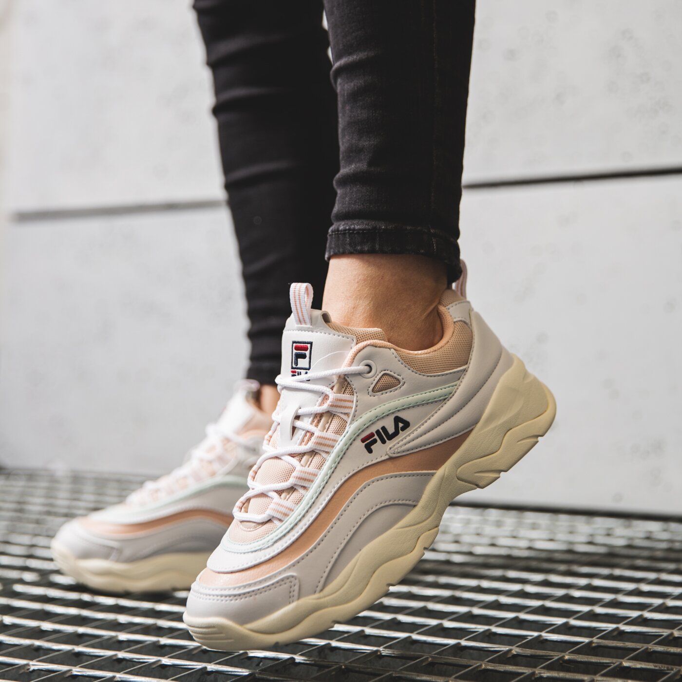 FILA RAY LOW WMN 101056202Y BALTA 70,00 EUR | Kedai | e. parduotuvėje ...
