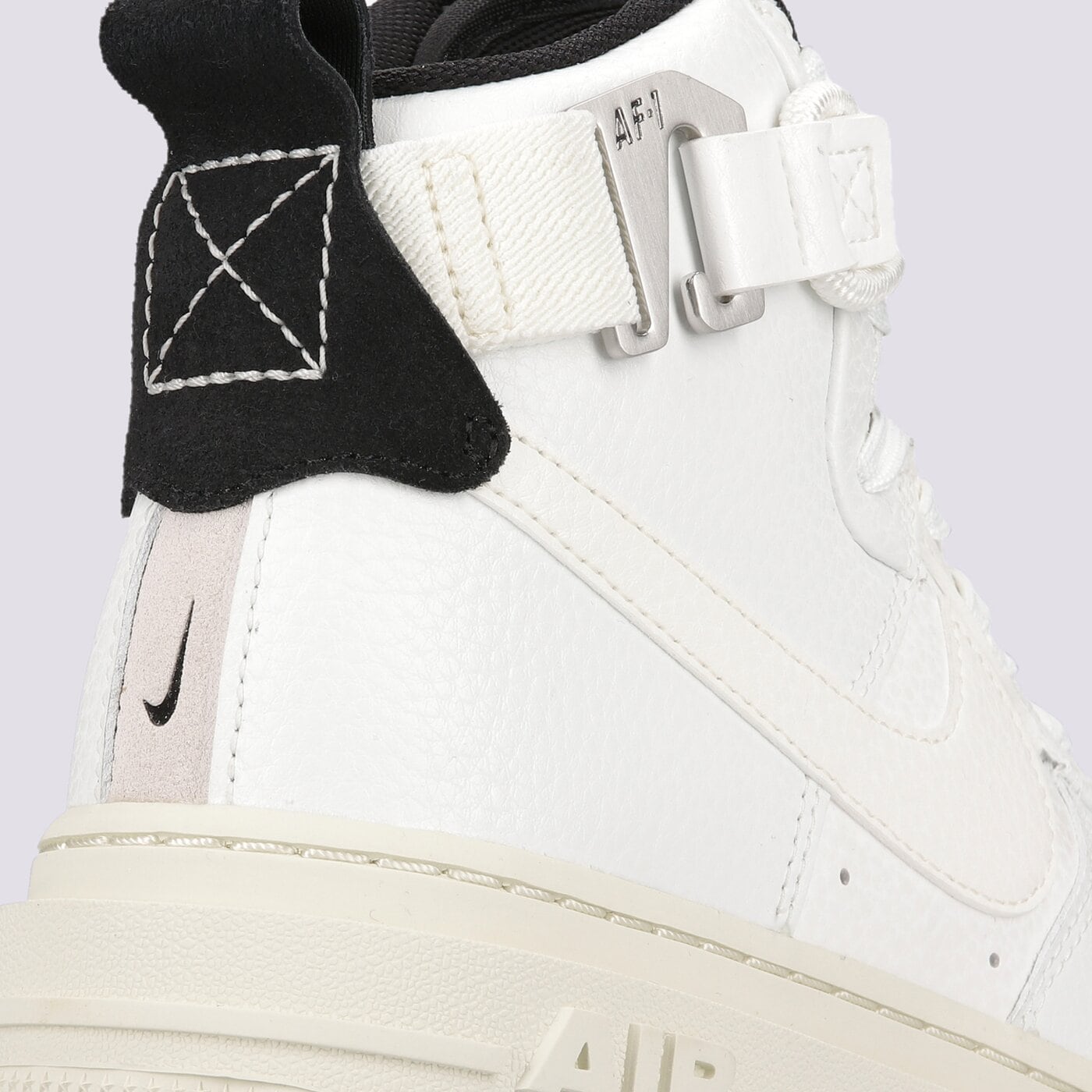 NIKE AIR FORCE 1 HIGH UTILITY 2.0 DC3584-100 BALTA 150,00 EUR | Kedai ...