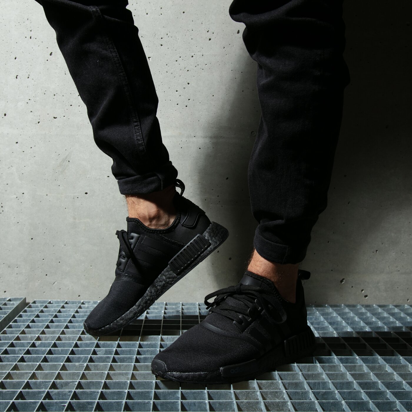 ADIDAS NMD_R1 FV9015 JUODA 58,49 EUR | Kedai | e. parduotuvėje Sizeer.lt