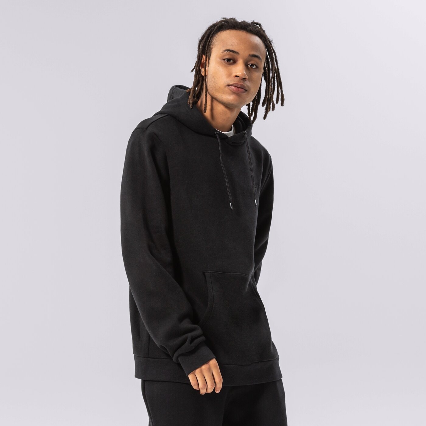 CONFRONT DŽEMPERIS SU GOBTUVU HOODIE ESSENTIAL CF322BLM91001 JUODA 39 ...