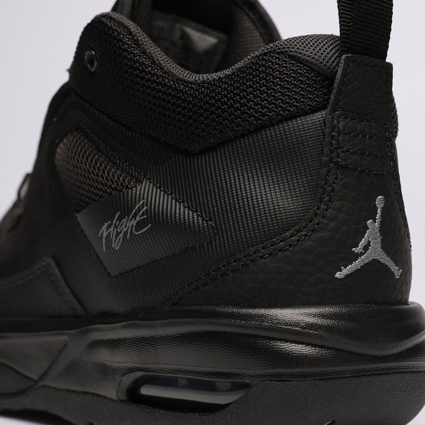 JORDAN STAY LOYAL 3 FB1396-001 JUODA 95,00 EUR | Kedai | e ...
