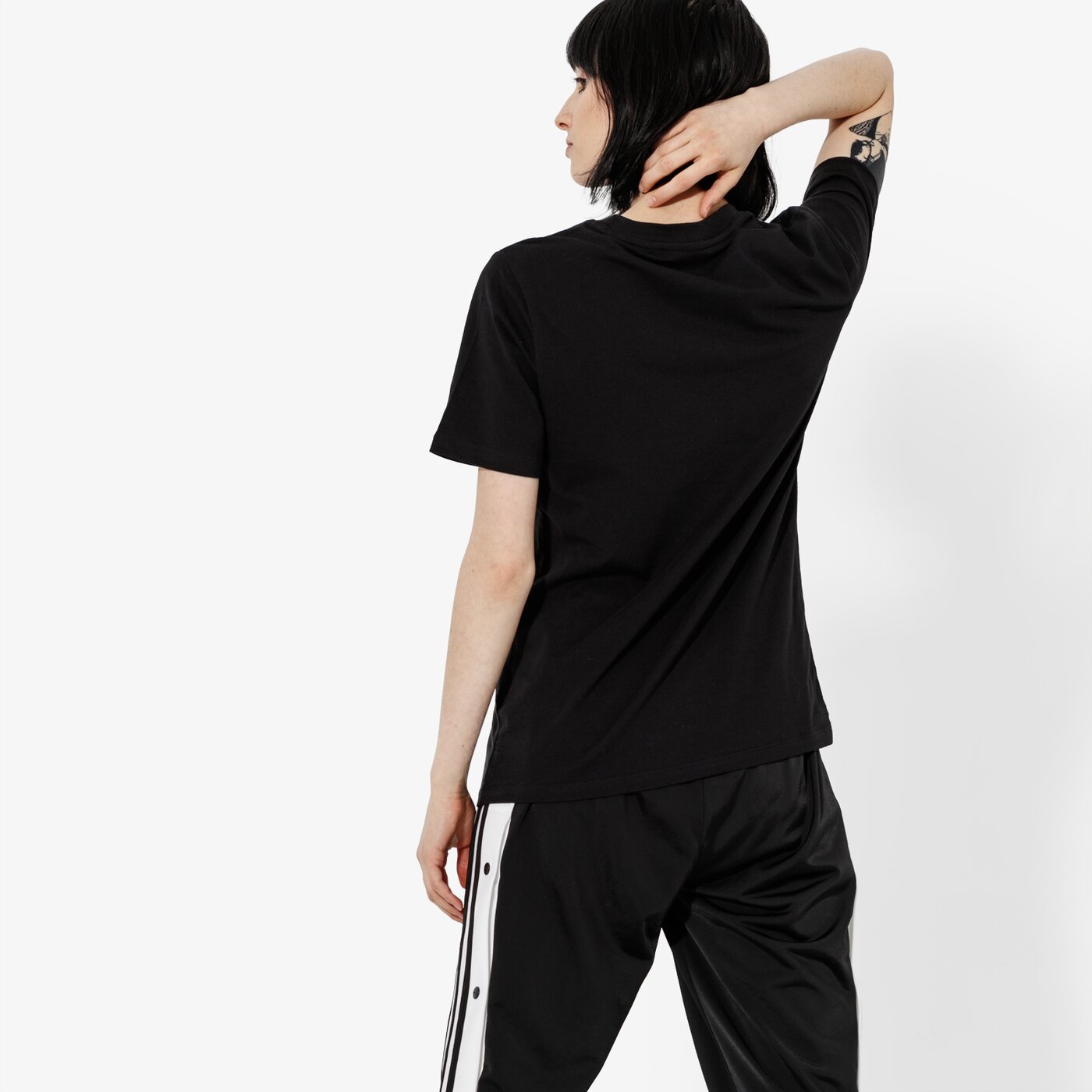 ADIDAS MARŠKINĖLIAI SS TREFOIL TEE ADICOLOR CV9888 JUODA 17,00 EUR ...