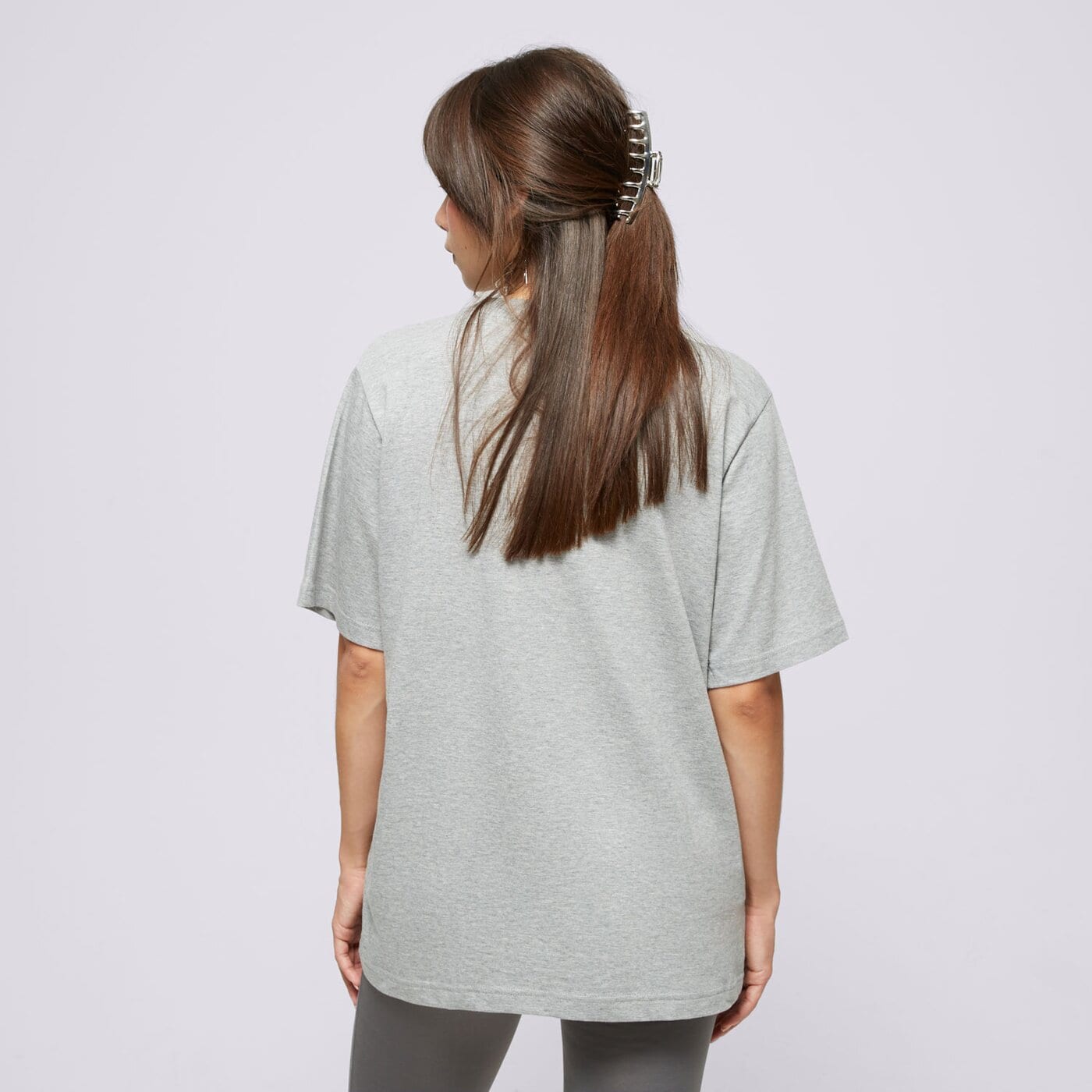 NIKE MARŠKINĖLIAI W NSW TEE ESSNTL LBR FD4149-063 PILKA 24,00 EUR ...