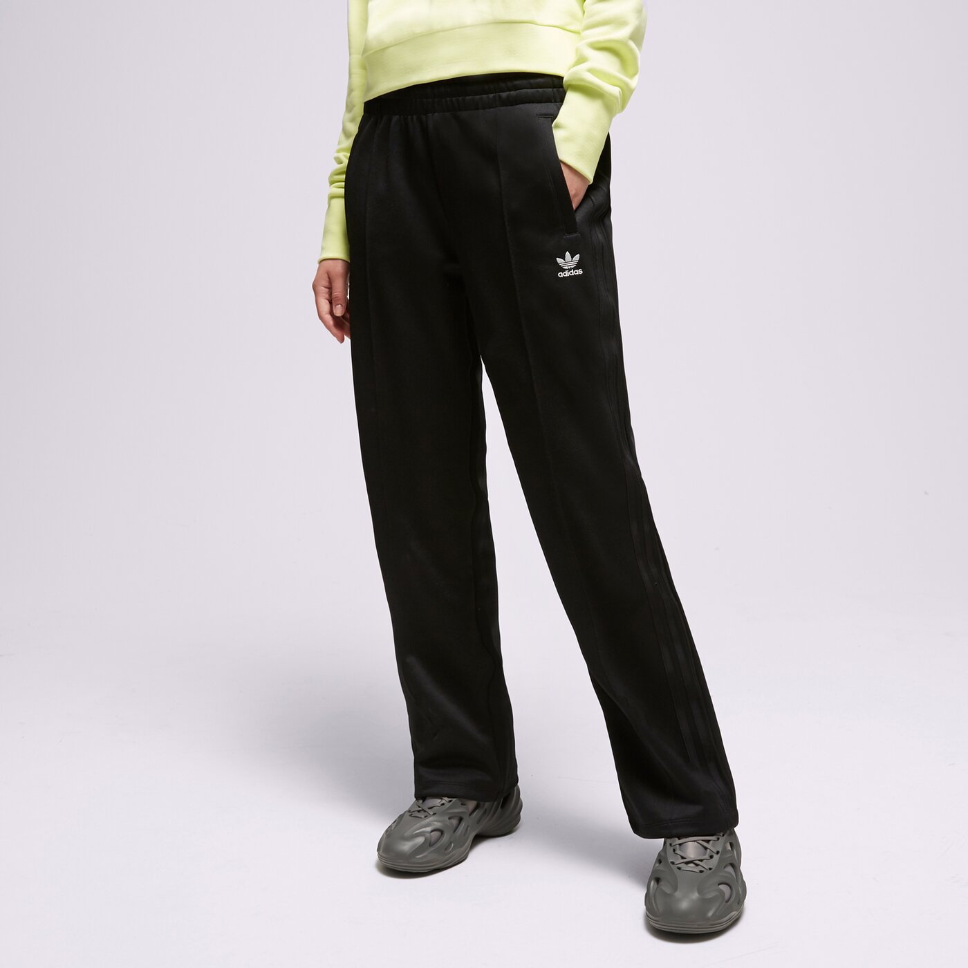 ADIDAS KELNĖS OVRRSIZED SST IK6505 JUODA 49,00 EUR | Kelnės | e ...